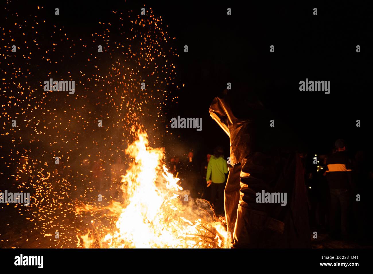 Seattle, USA. 9th Jan, 2025. Trees being burned in the annual Christmas ...
