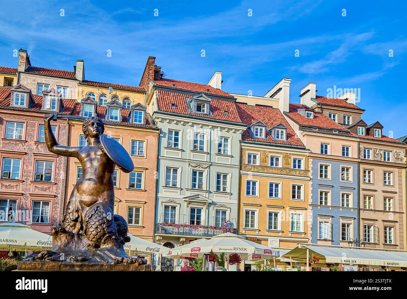 Mermaid statue made bronze hi-res stock photography and images - Alamy