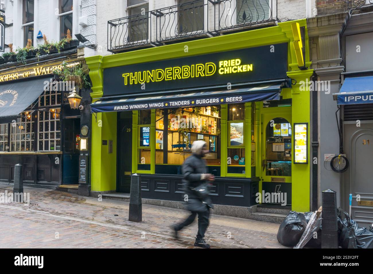 Chicken shop london hi-res stock photography and images - Alamy