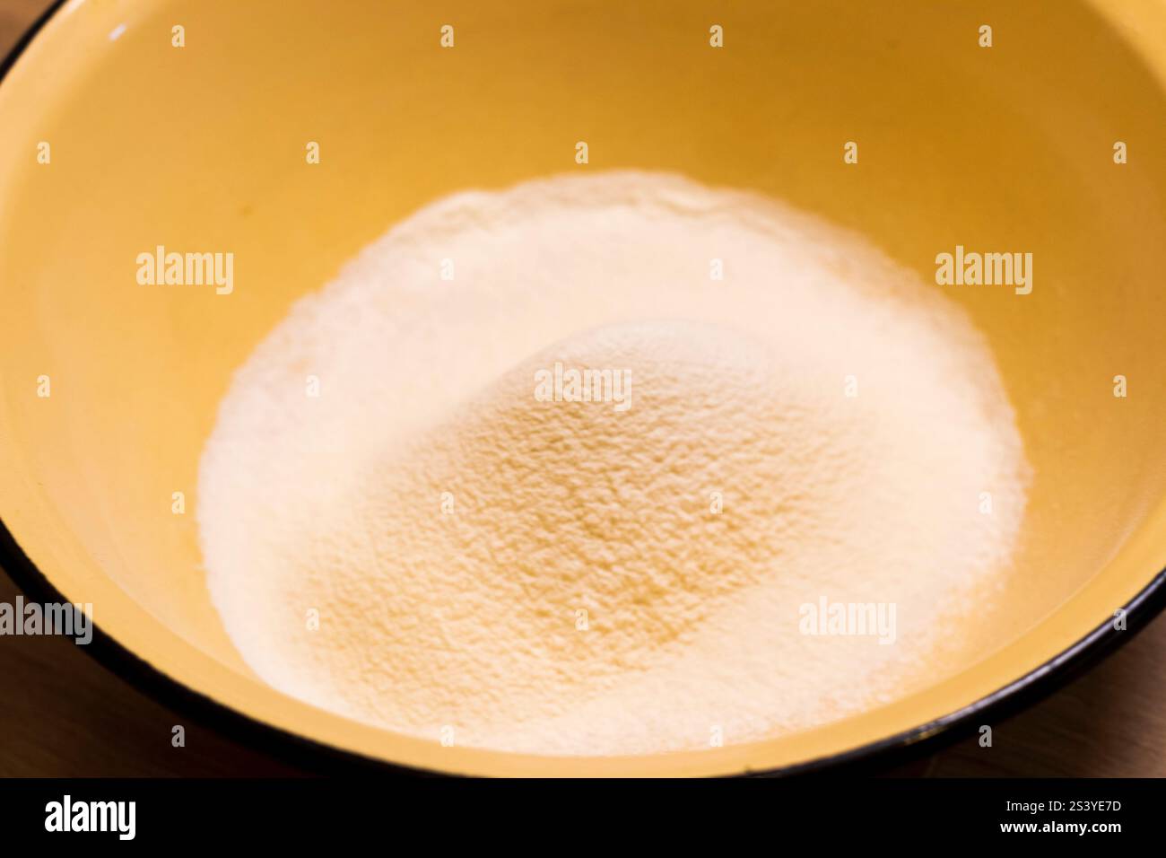 Powder measurement process hi-res stock photography and images - Alamy