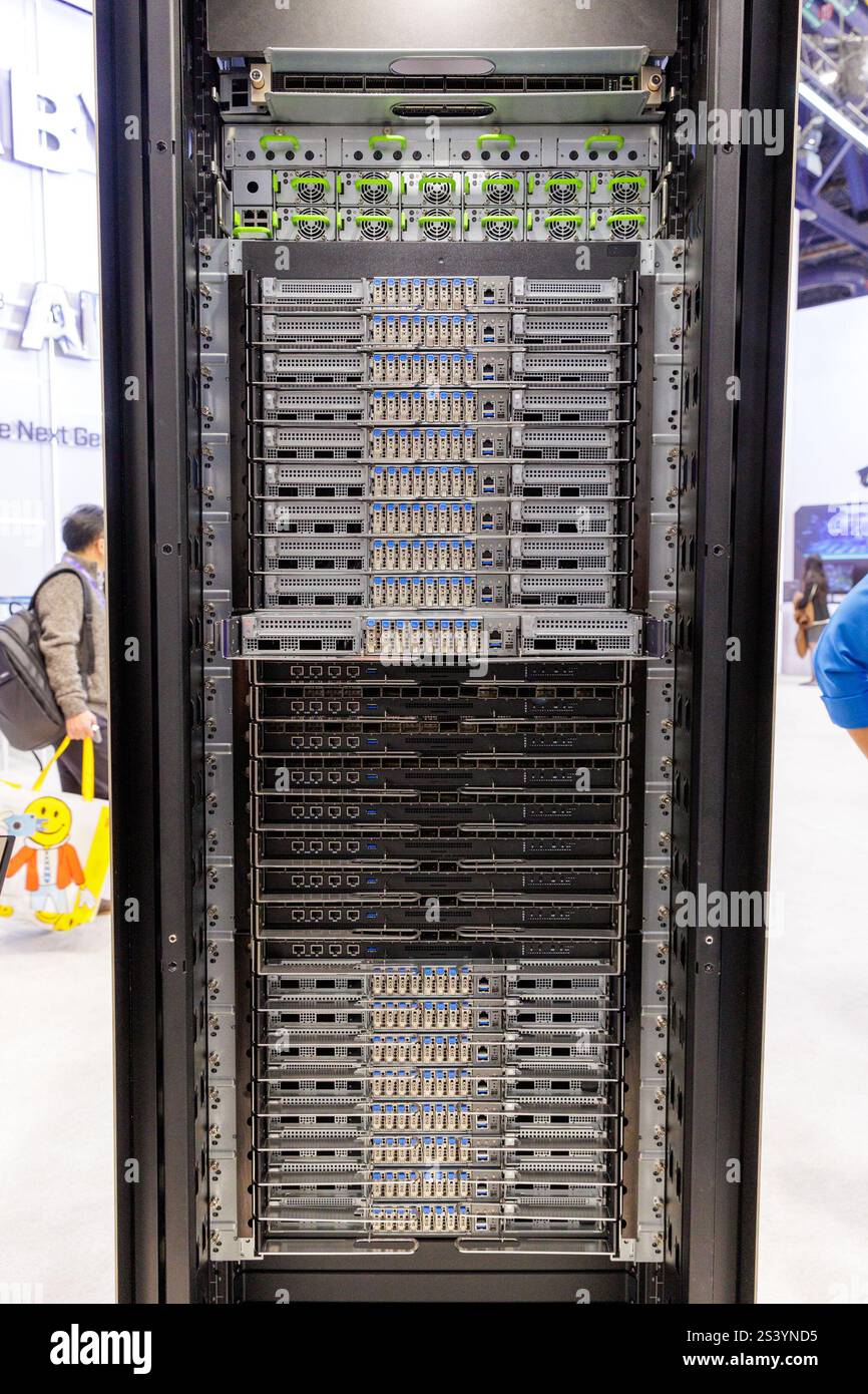 The NVIDIA GB200 NVL72 Grace Blackwell Superchip data center is a ...