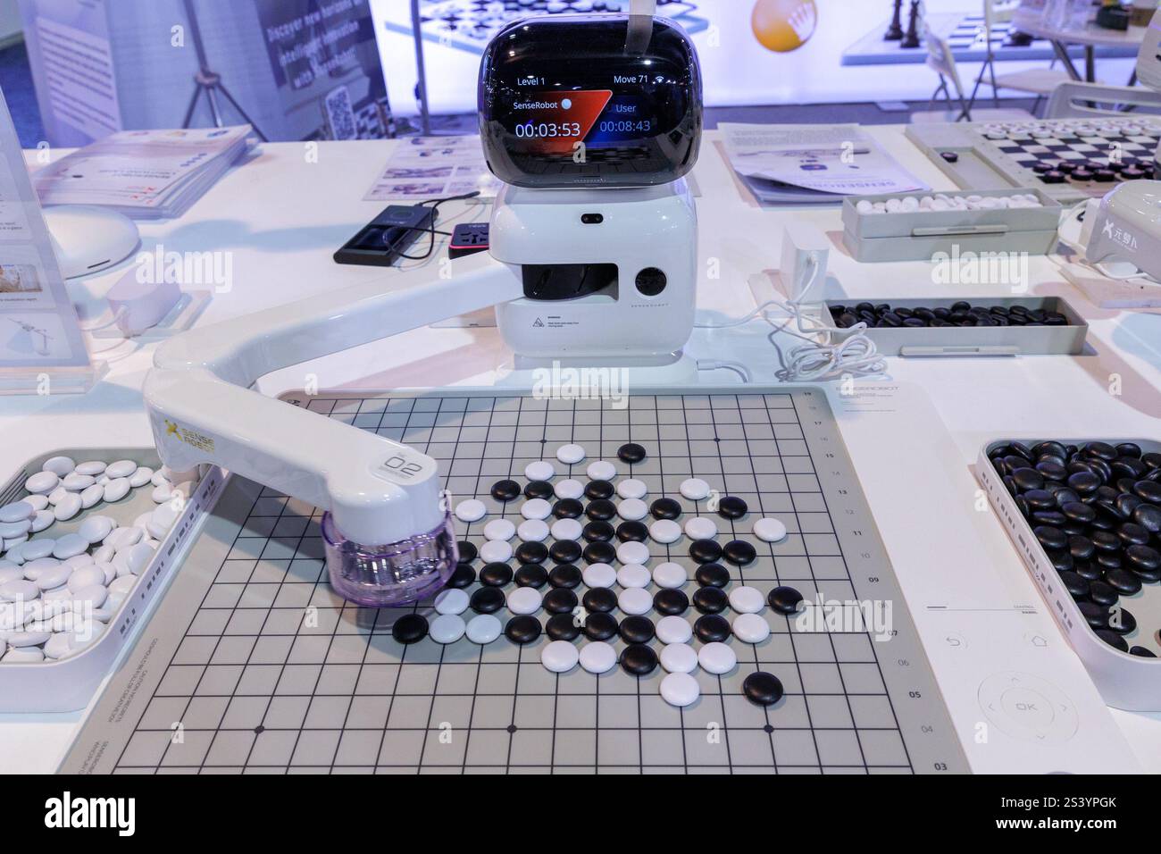 Las Vegas, USA. 09th Jan, 2025. Senserobot Go, a robot that plays go ...