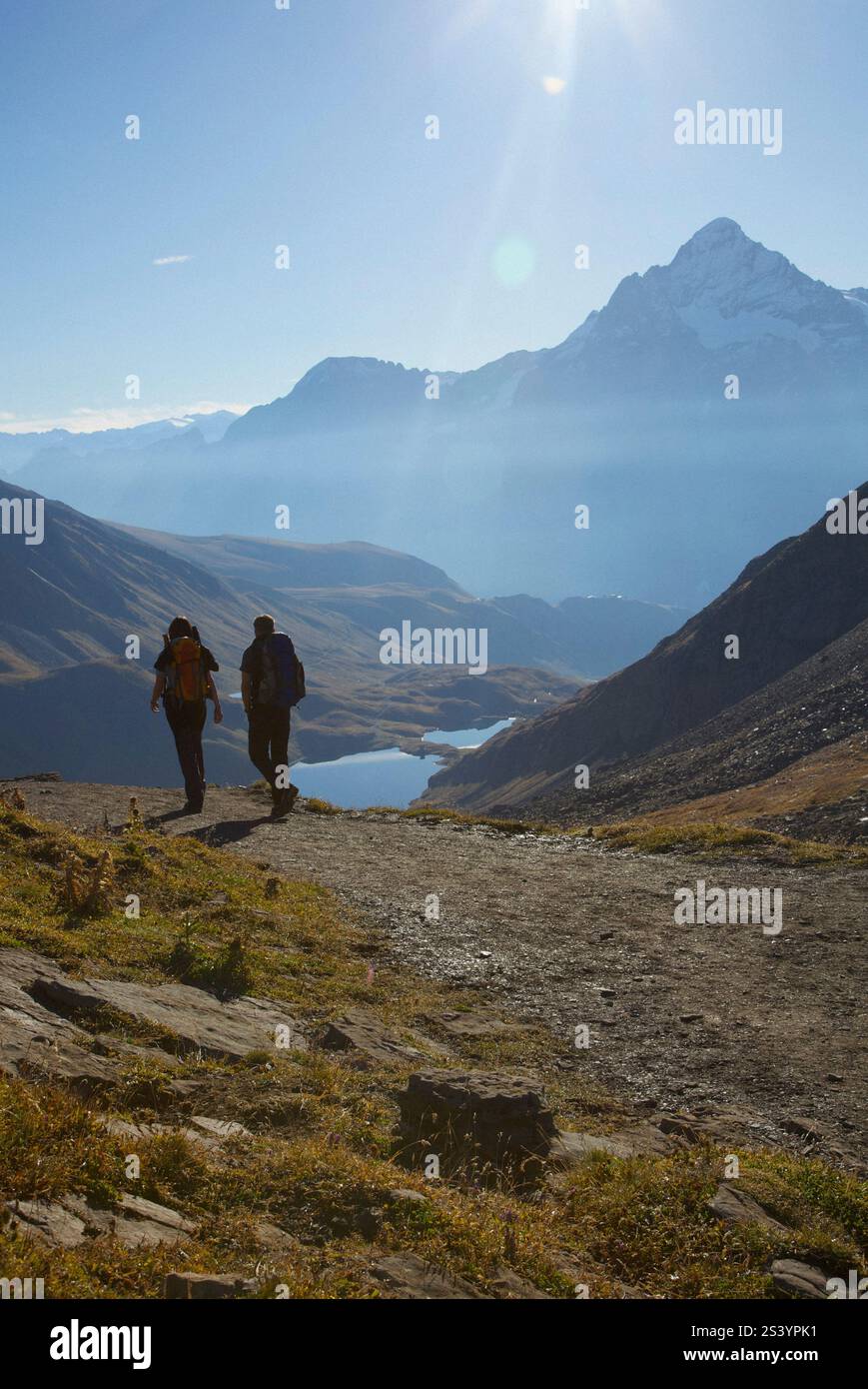 Rear view female backpackers hi-res stock photography and images - Alamy