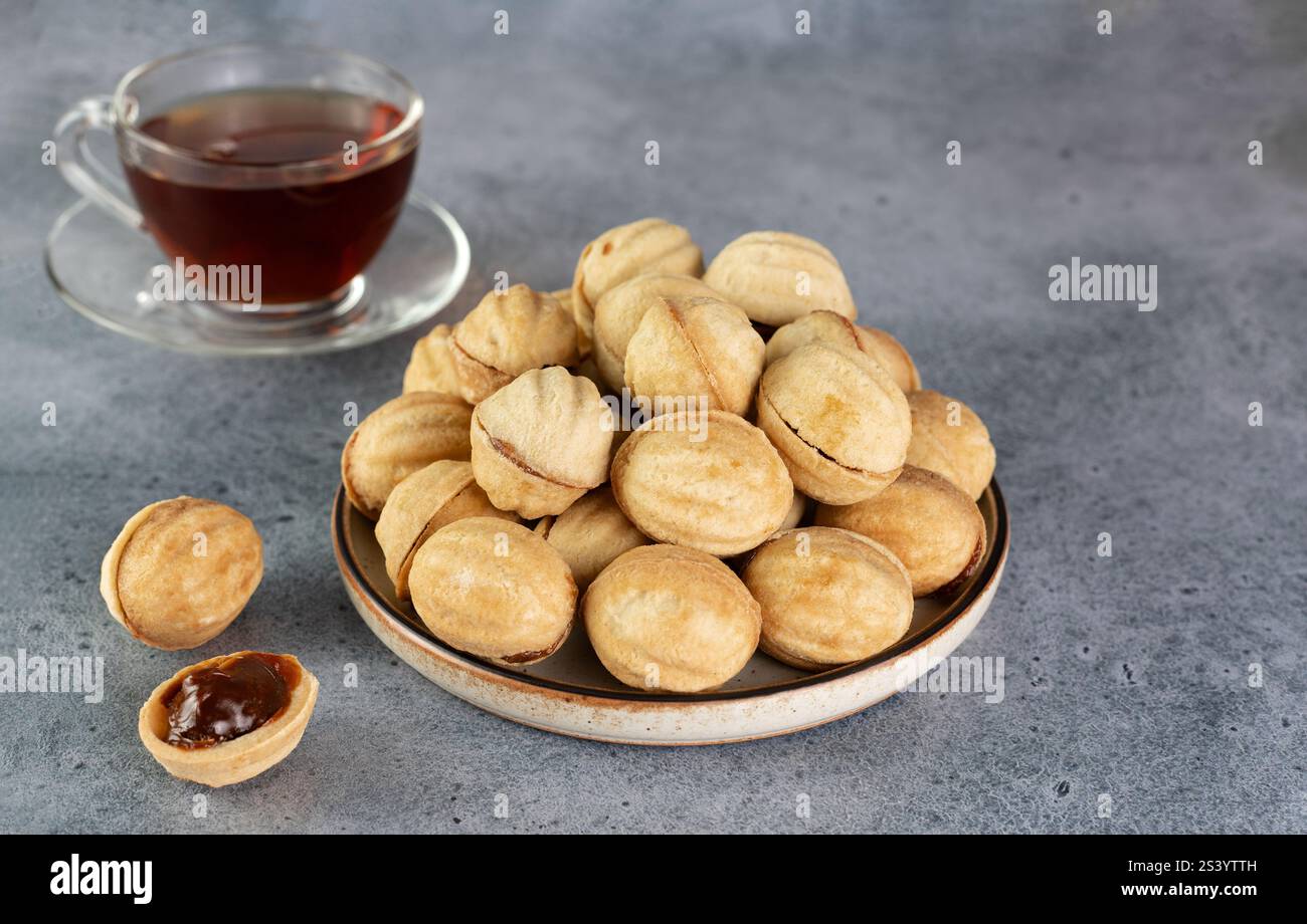 Oreshki hi-res stock photography and images - Alamy