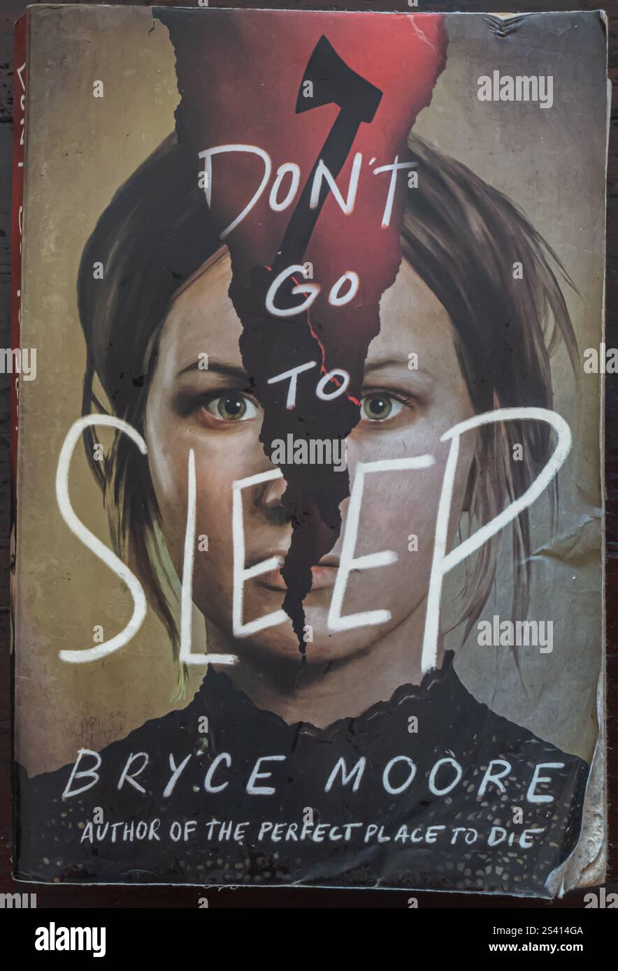 Don't Go to Sleep Book by Bryce Moore 2022 Stock Photo - Alamy