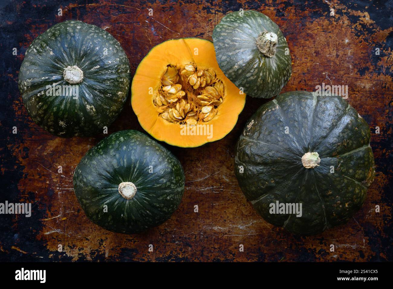 Overhead image of raw kabocha squash Stock Photo - Alamy