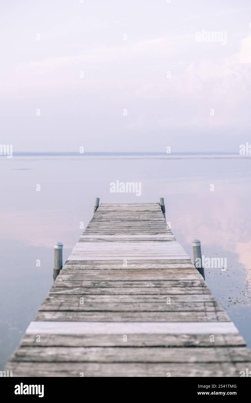 Peaceful nights hi-res stock photography and images - Alamy