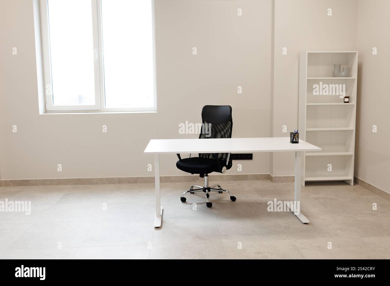 Minimalist modern interior design. Empty office room with white walls ...