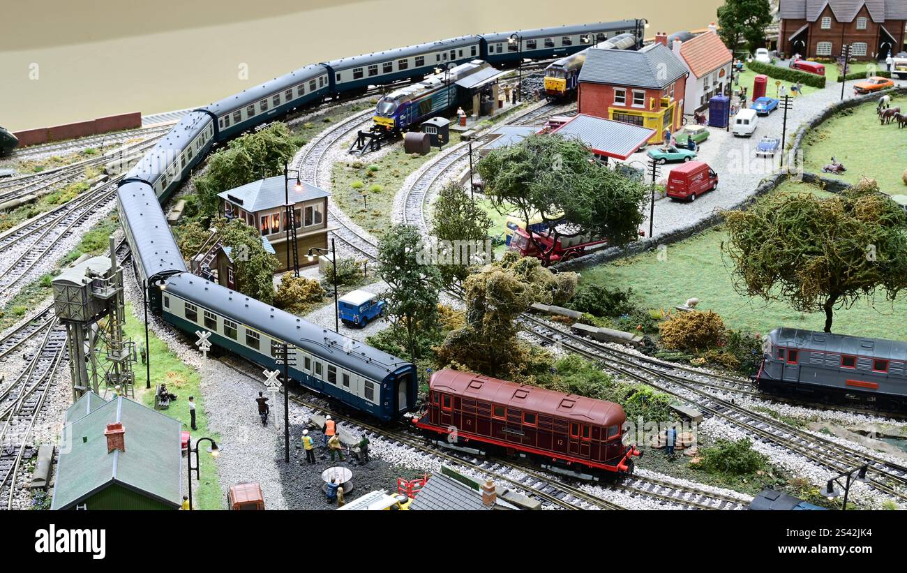 Sarah Siddons a model of a Vickers-Metropolitan locomotive pulling BR ...