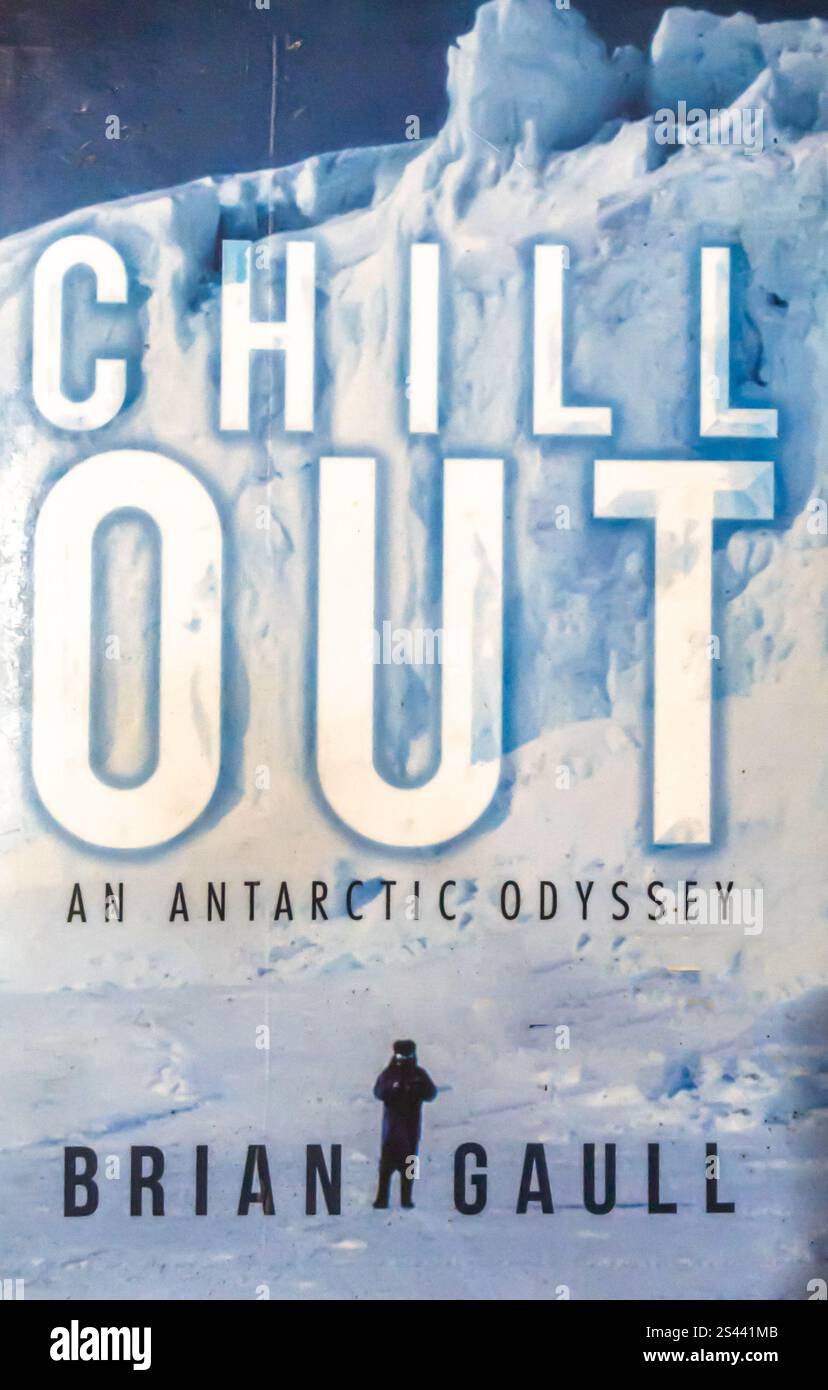 The book odyssey hi-res stock photography and images - Alamy