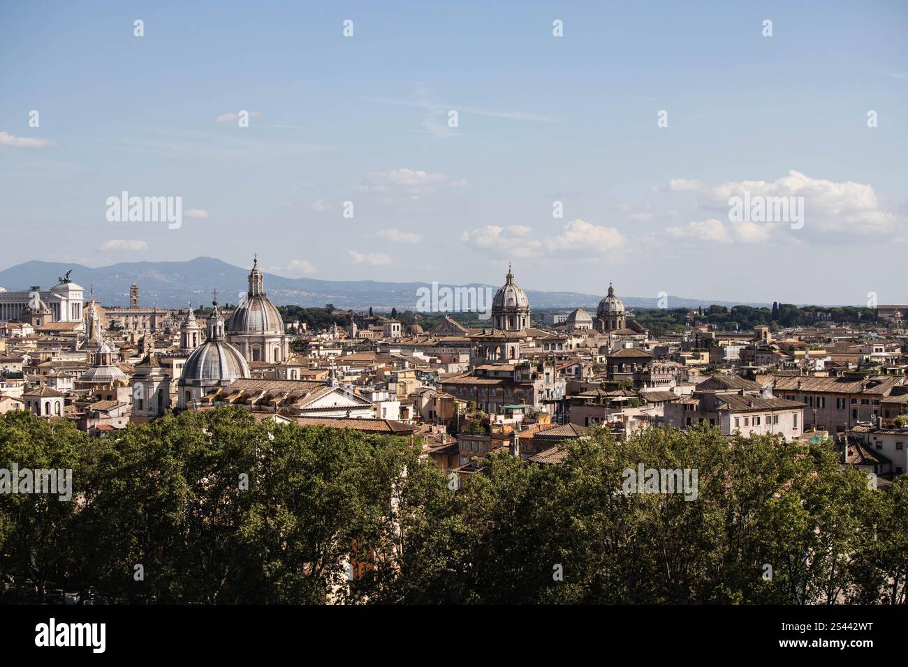 Vue of rome hi-res stock photography and images - Alamy