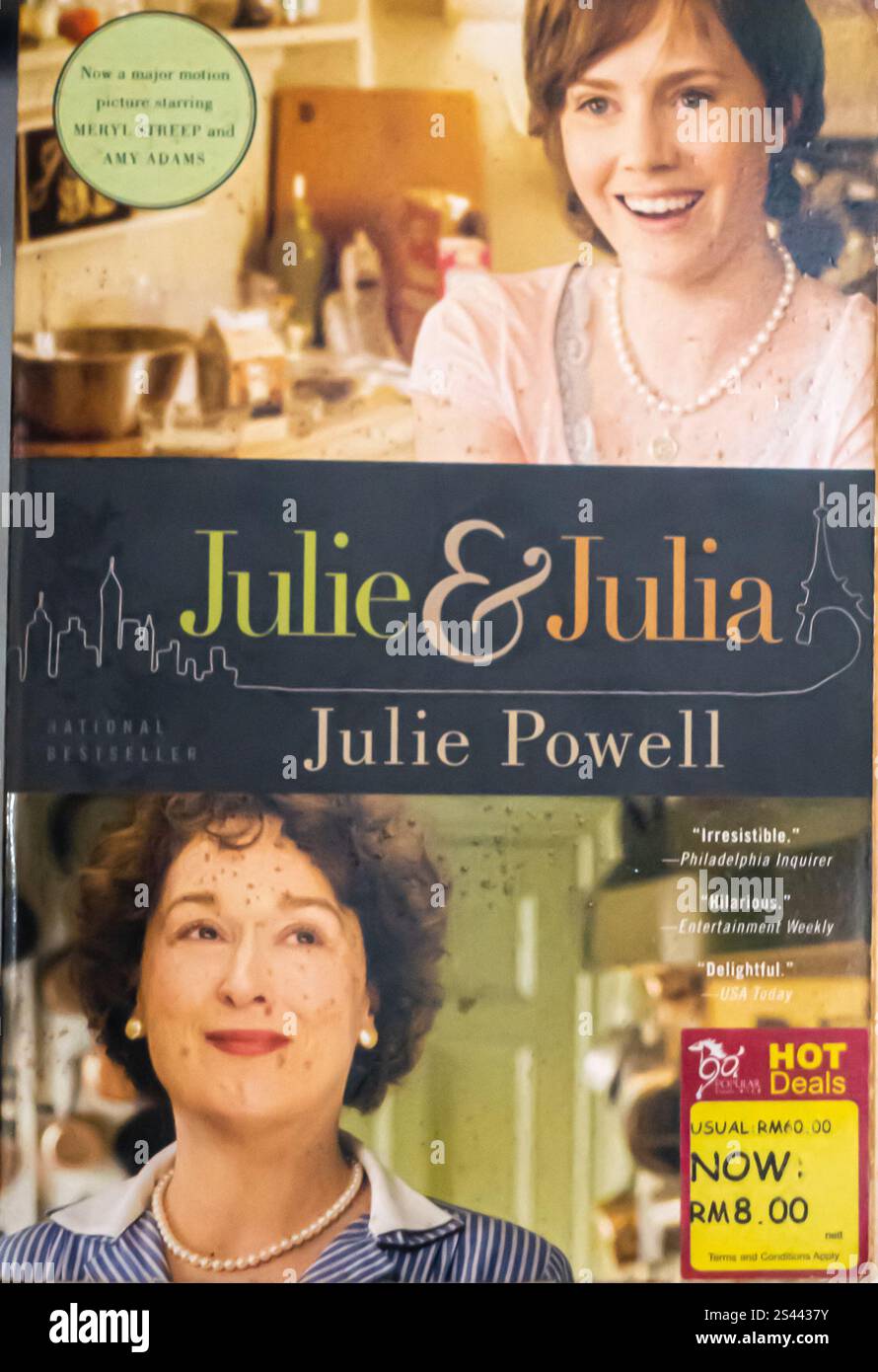 Julie and Julia: My Year of Cooking Dangerously 2009 by Julie Powell ...