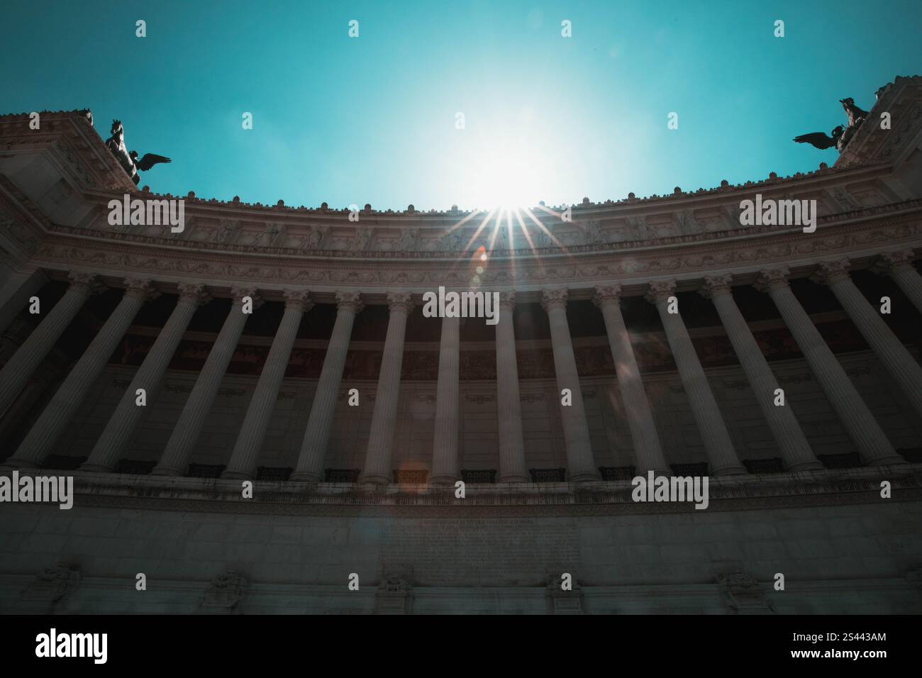Victor Emmanuel II Monument Stock Photo - Alamy