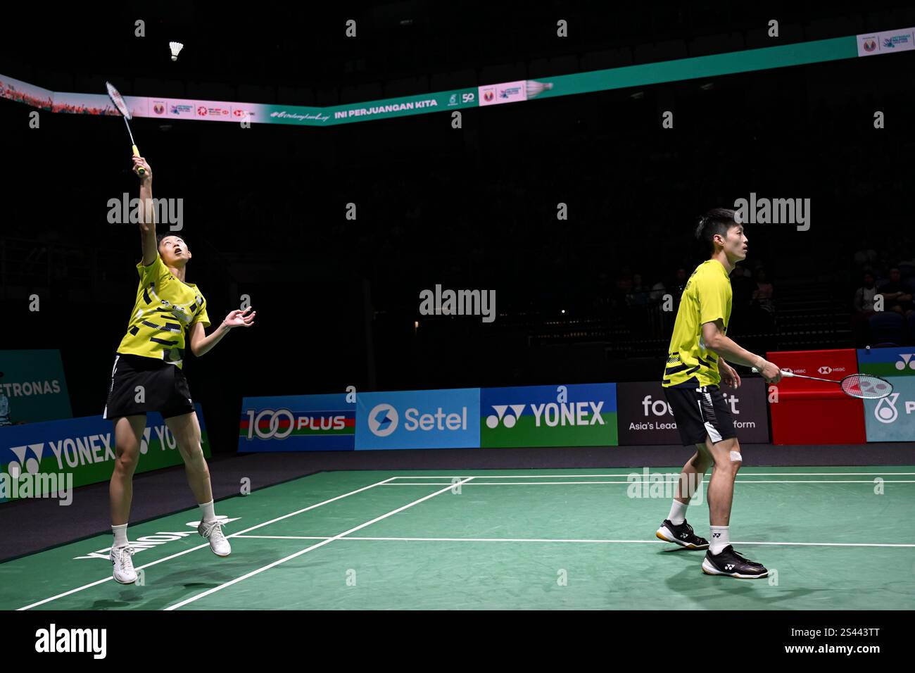 Kuala Lumpur, Malaysia. 10th Jan, 2025. Yang Po-Hsuan (R)/Hu Ling Fang ...