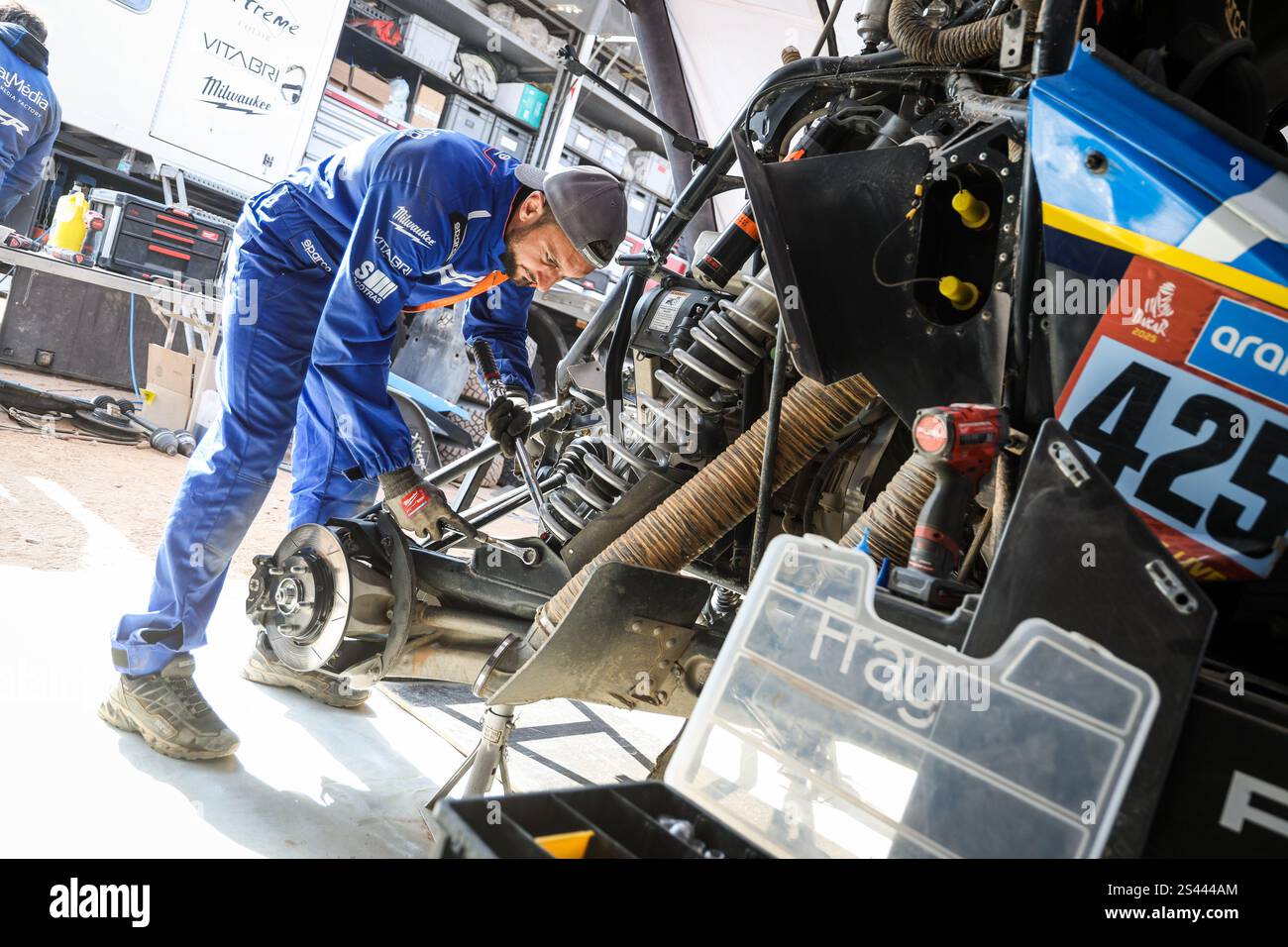 Hail, Arabie Saoudite. 10th Jan, 2025. Polaris, Sébastien Loeb Racing ...
