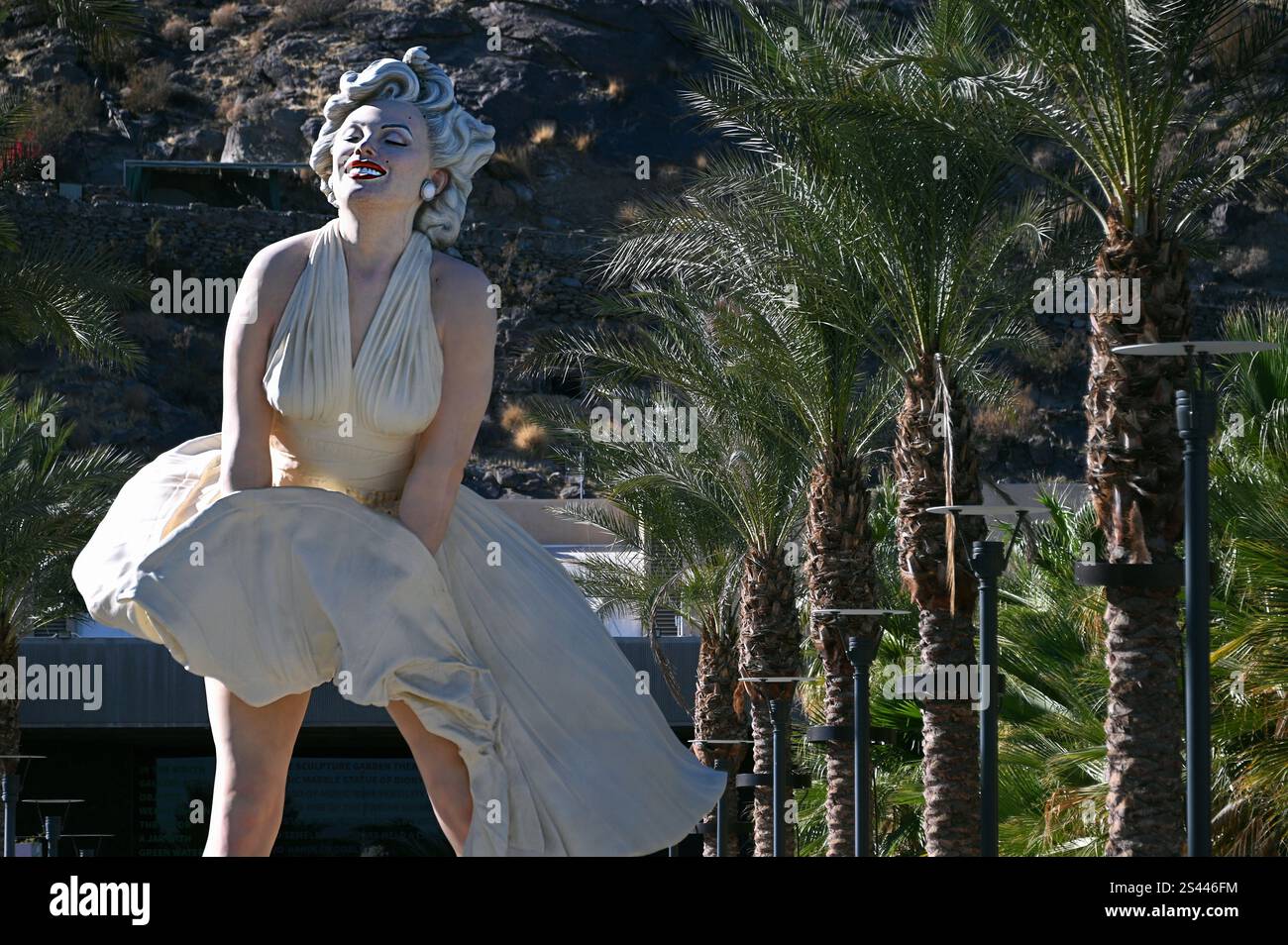 Statue Forever Marilyn in Palm Springs, California, USA Stock Photo - Alamy