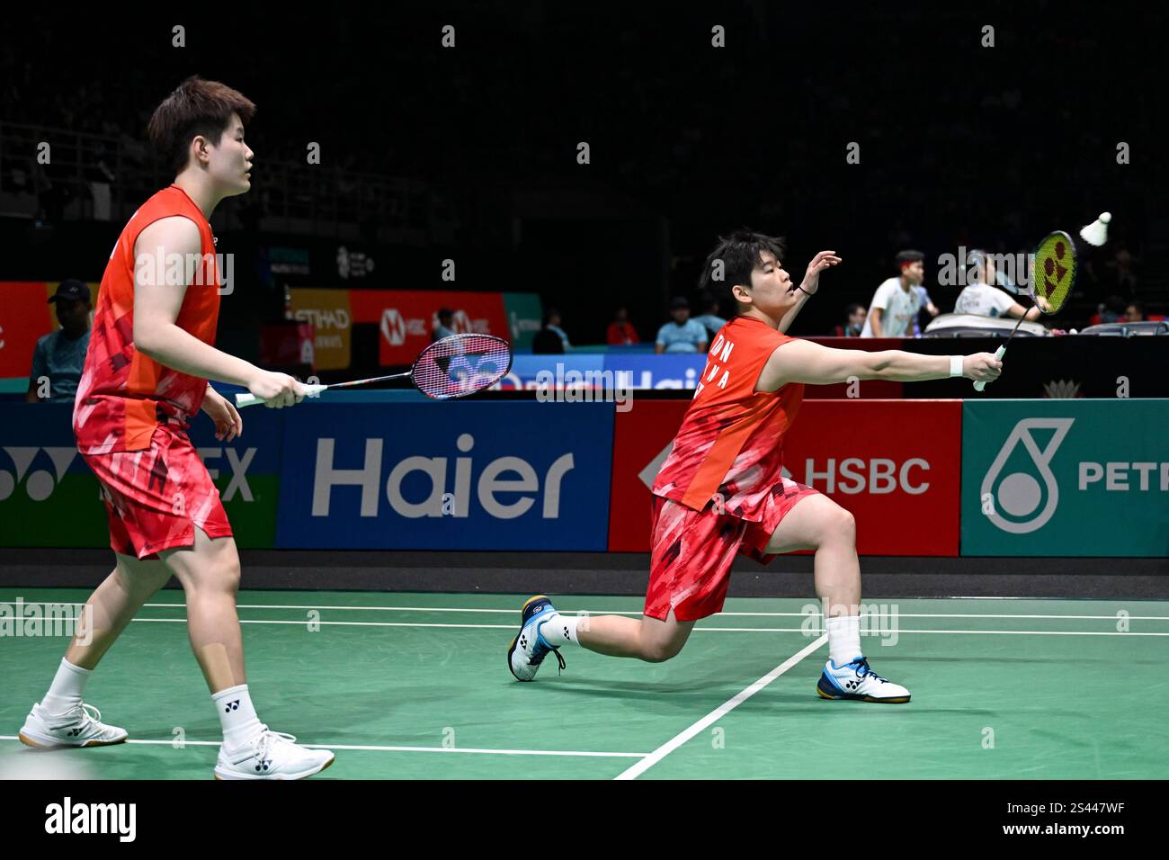 Kuala Lumpur, Malaysia. 10th Jan, 2025. Liu Shengshu/Tan Ning (R) of China compete during the ...