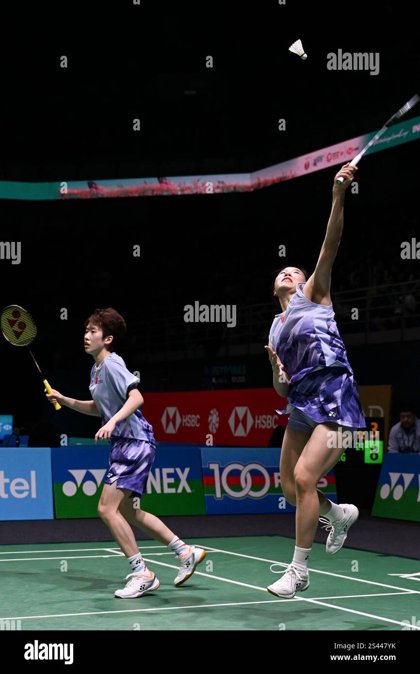 Kuala Lumpur, Malaysia. 10th Jan, 2025. Jia Yifan (R)/Zhang Shuxian of China compete during the ...