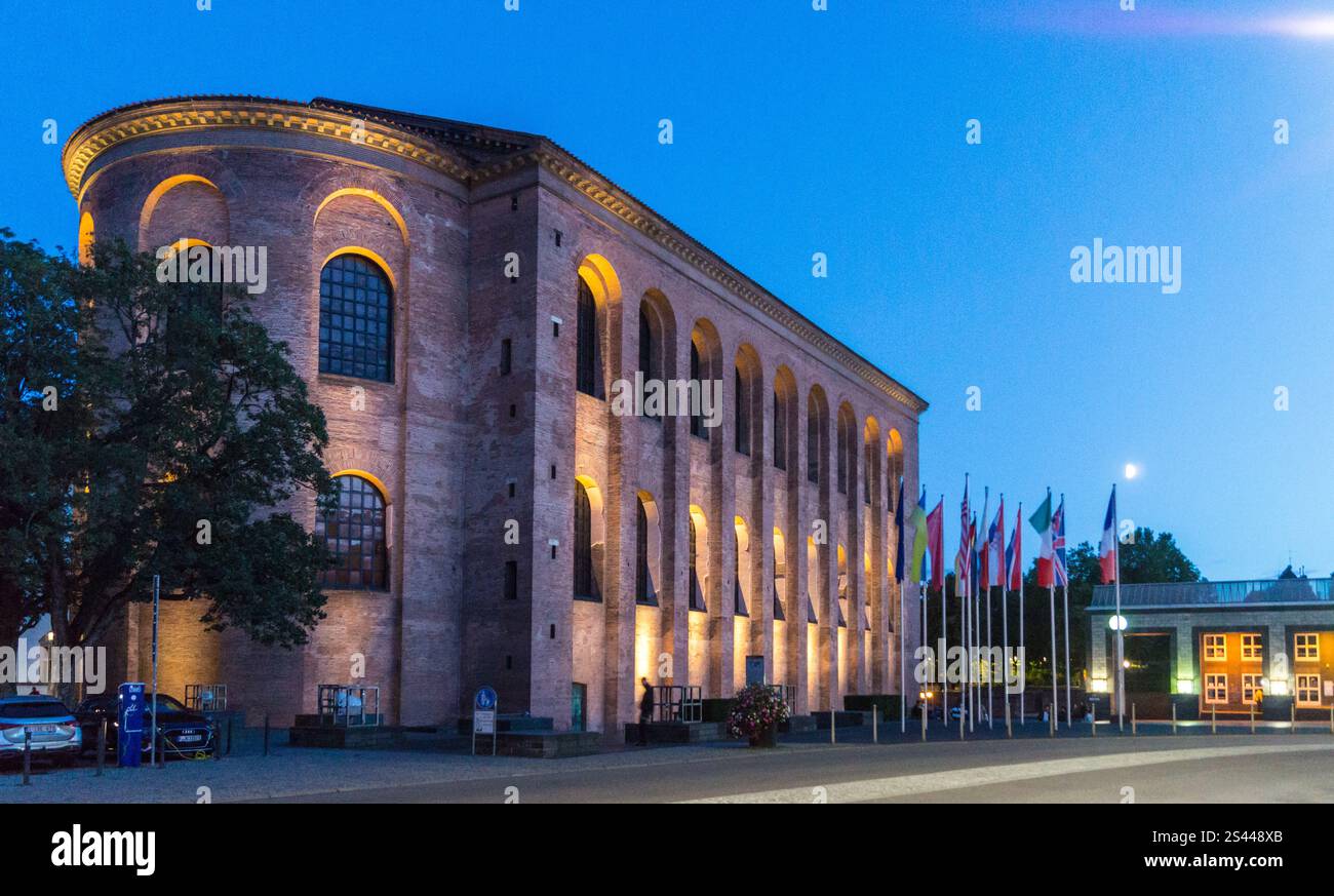 Aula Palatina, Basilica of Constantine, 300-310 CE, now Protestant ...