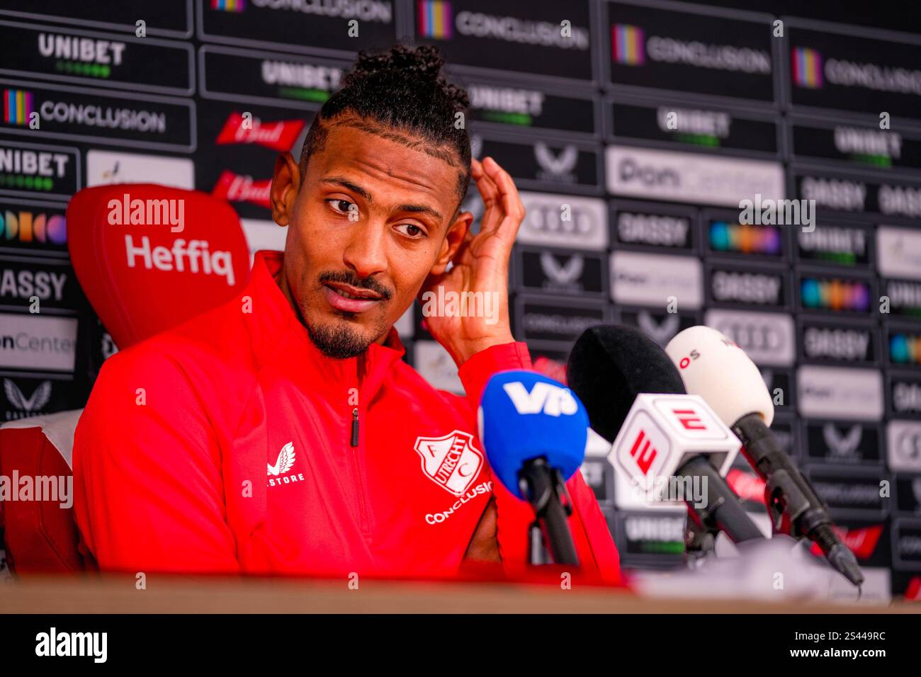 Utrecht, Netherlands. 10th Jan, 2025. UTRECHT, 10-01-2025, Trainingscomplex FC Utrecht, Season ...