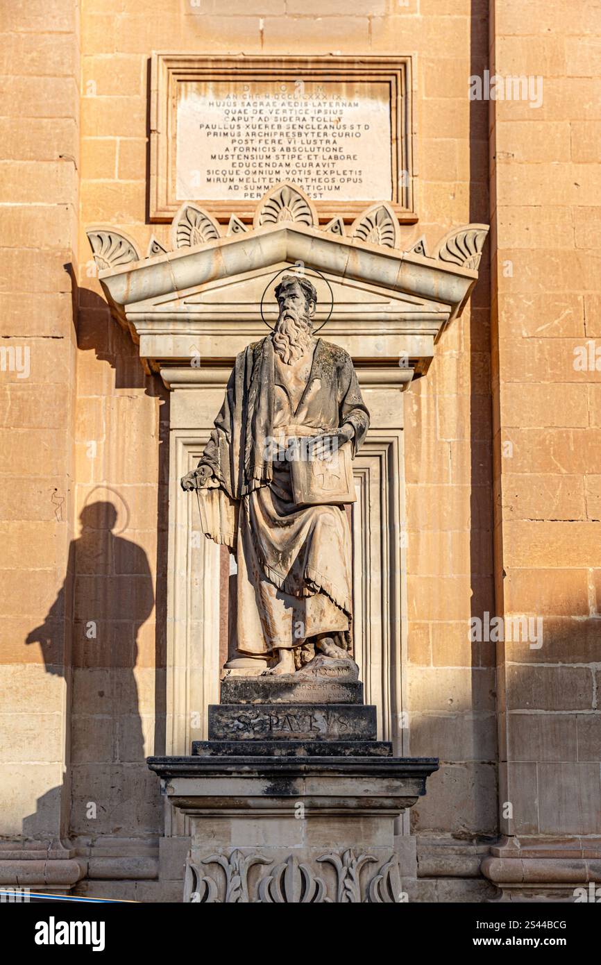 St. Paul Statue: A Tribute to Malta’s Patron Saint Stock Photo - Alamy