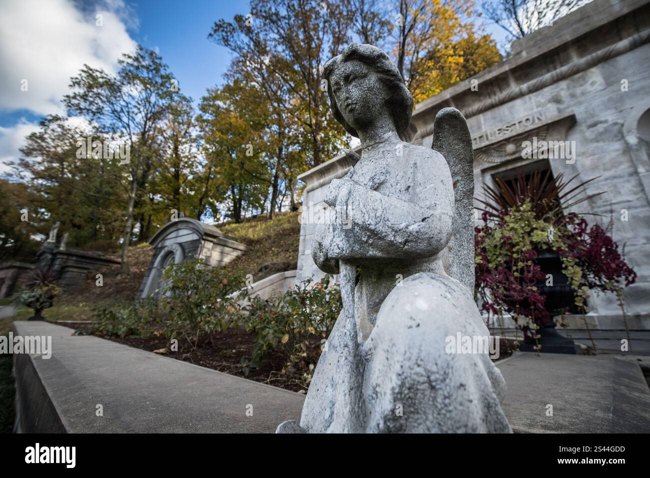 Green-Wood Cemetery in Brooklyn Stock Photo - Alamy