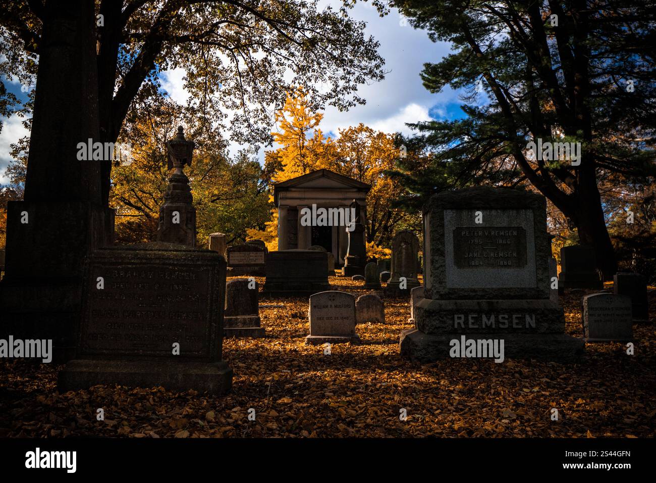 Green-Wood Cemetery in Brooklyn Stock Photo - Alamy