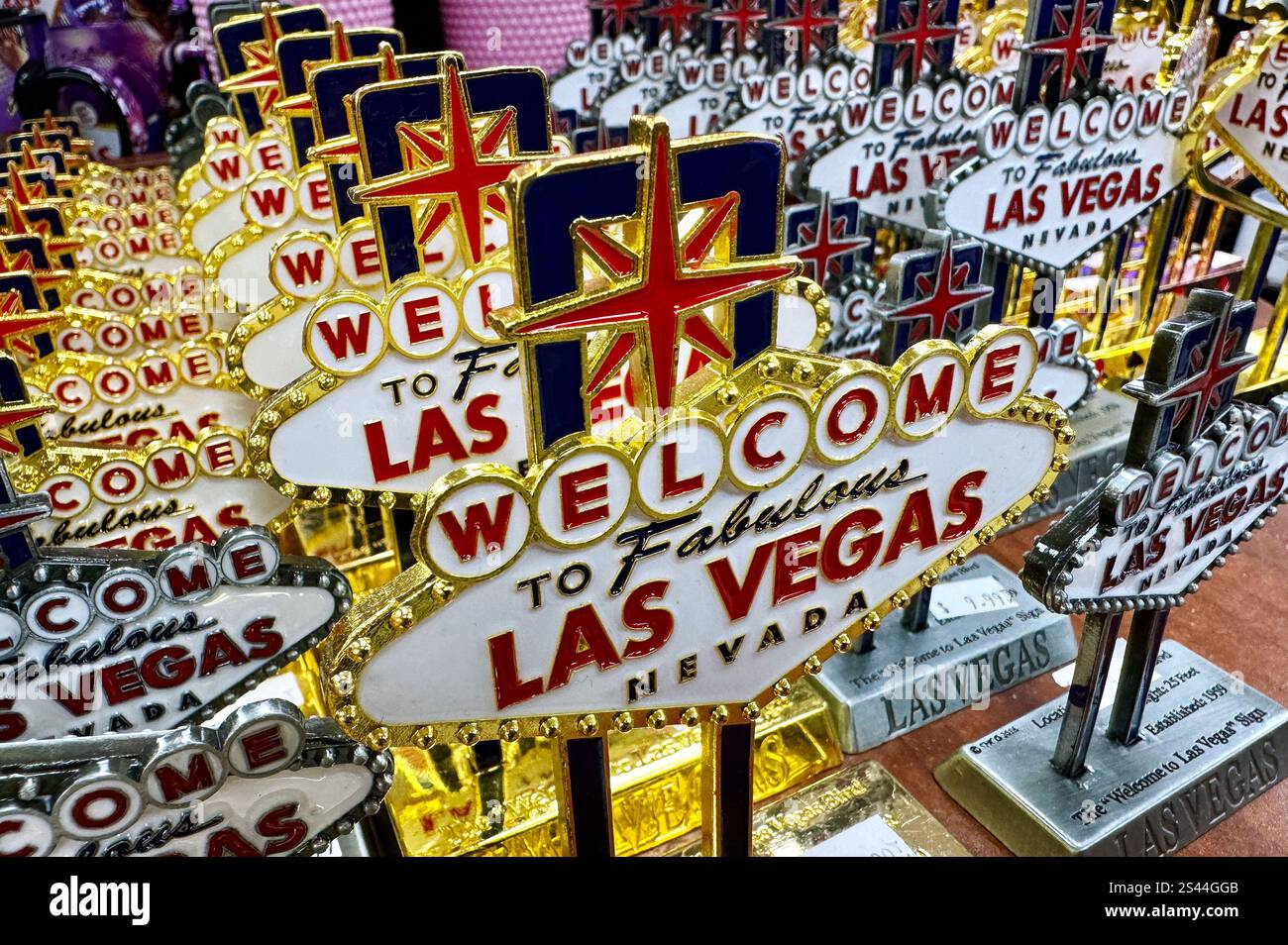 Welcome to fabulous Las Vegas Souvenirs, Las Vegas, Nevada, USA Stock ...