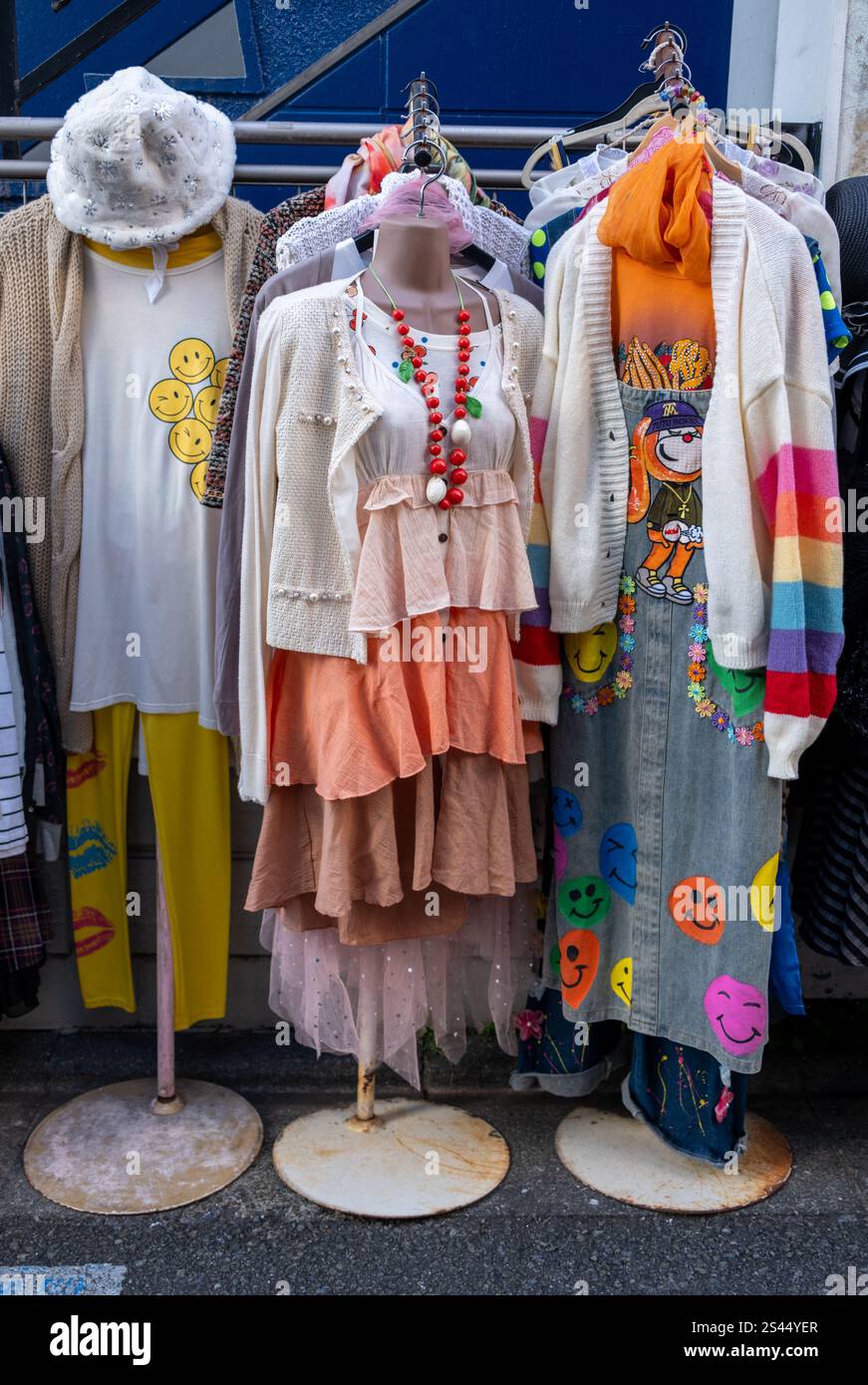 Vintage Clothes Shop in Trendy Shimokitazawa Neighbourhood Tokyo Japan ...
