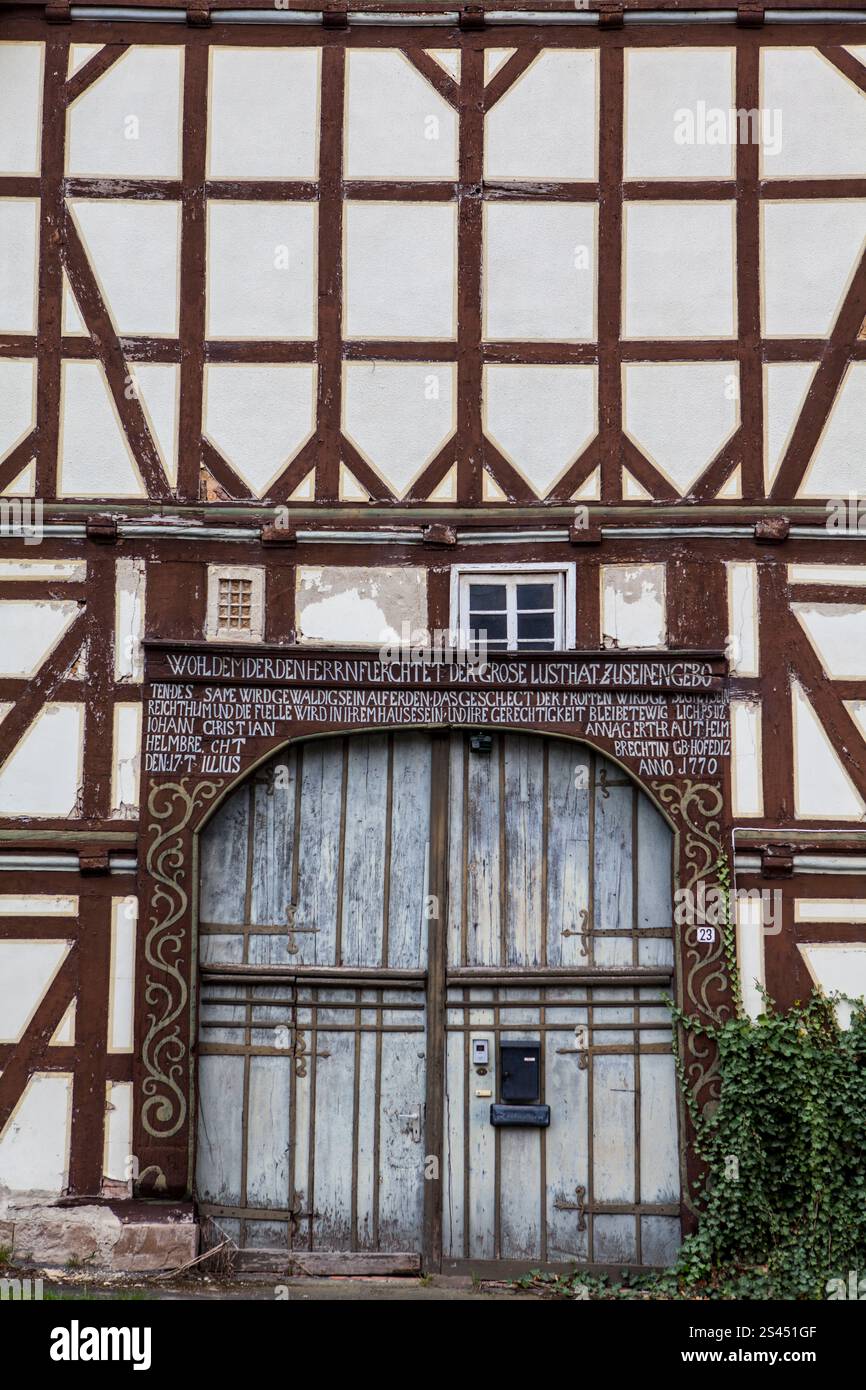 German architecture home farmhouse hi-res stock photography and images ...