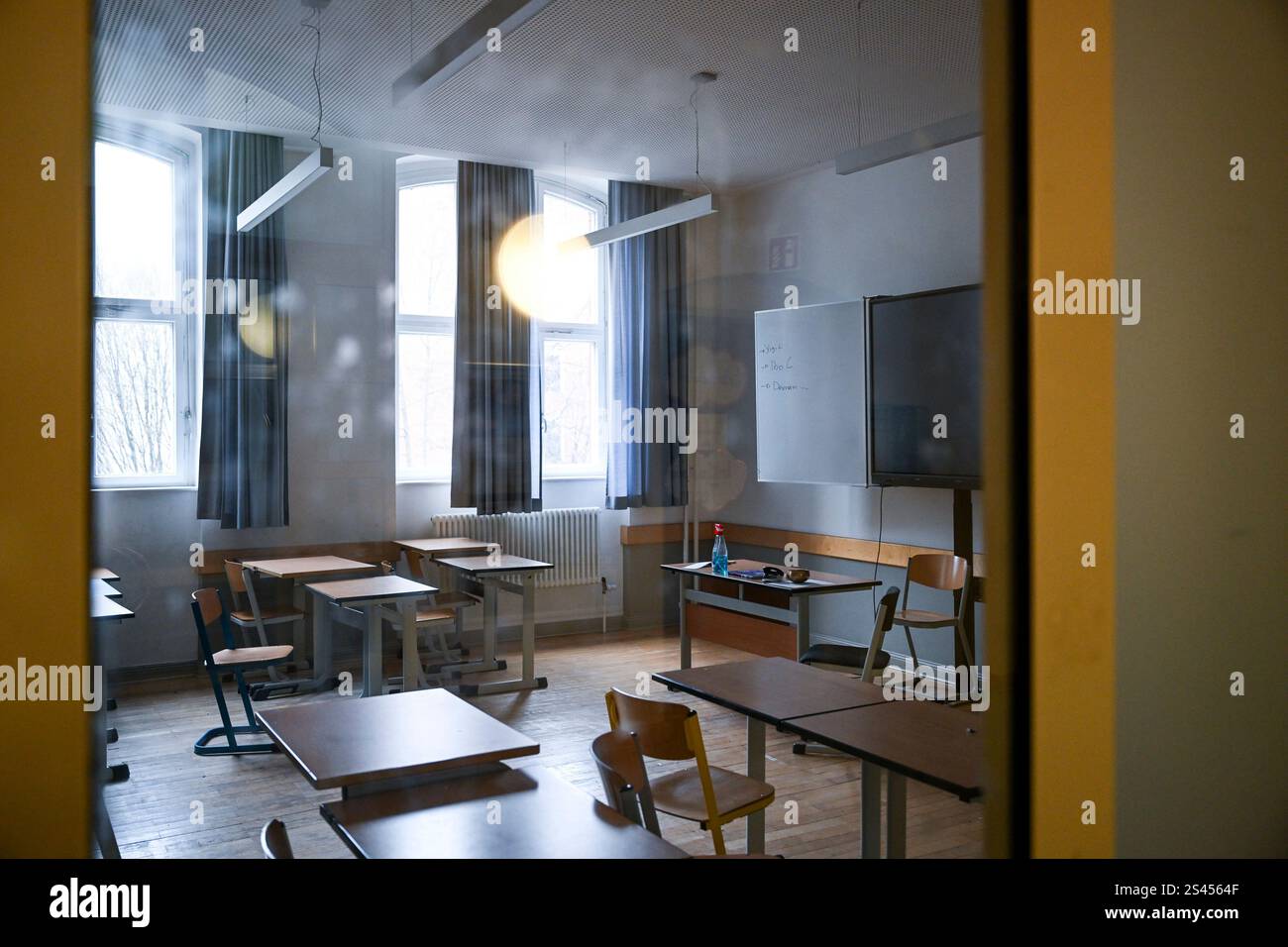 Berlin, Germany. 12th Dec, 2024. View of an empty classroom in a school ...