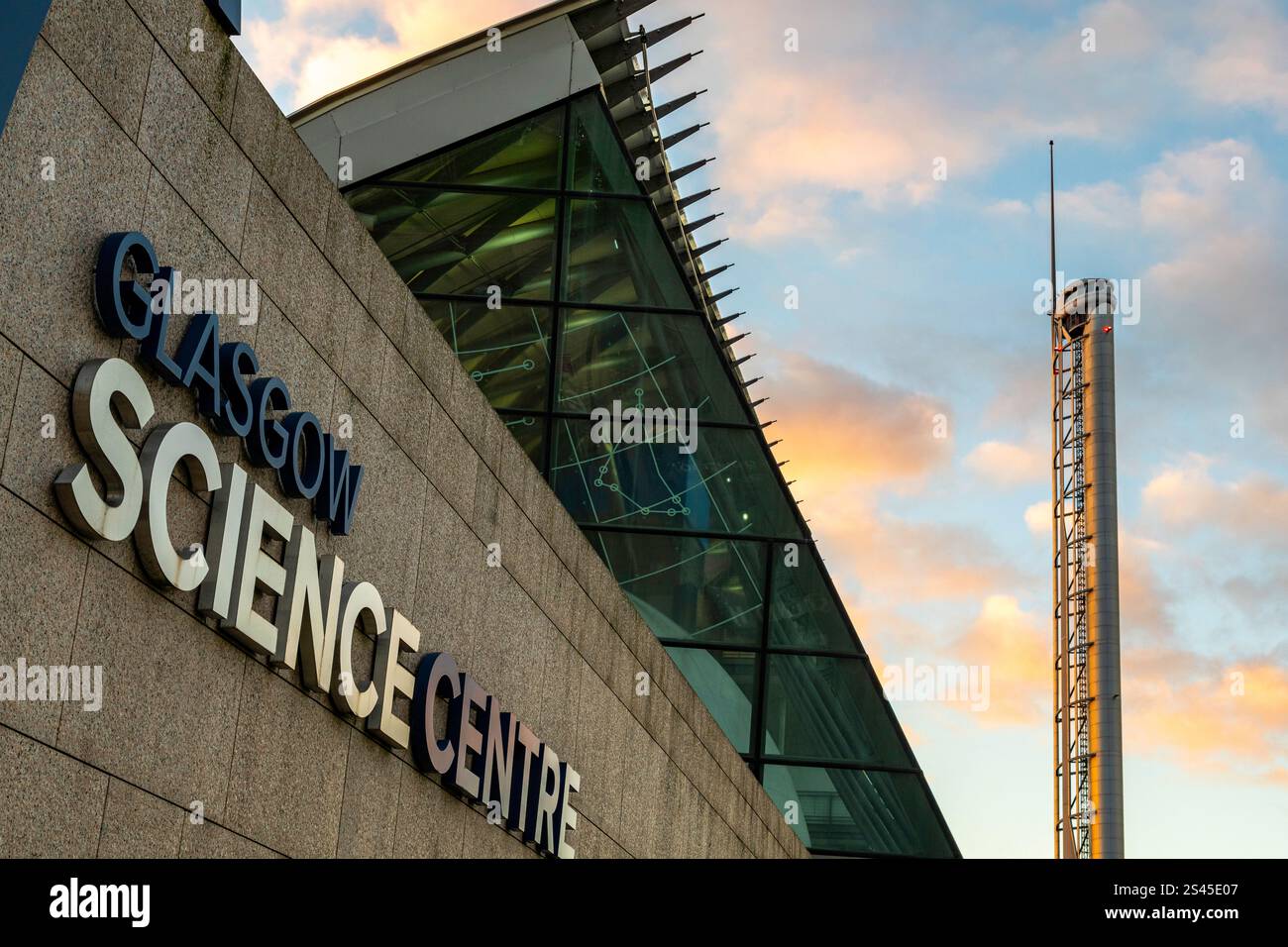 Glasgow Science Centre & Tower, Glasgow, Scotland Stock Photo - Alamy