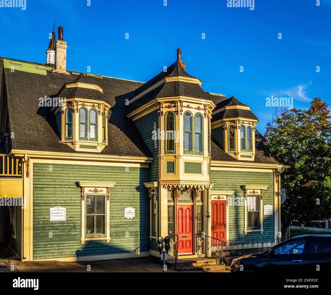 Colorful buildings in the old historic town of Lunenburg, Nova Scotia ...