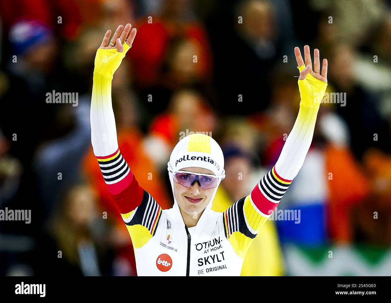 HEERENVEEN - Marlen Ehseluns (Germany) at the start of the women's 500 ...