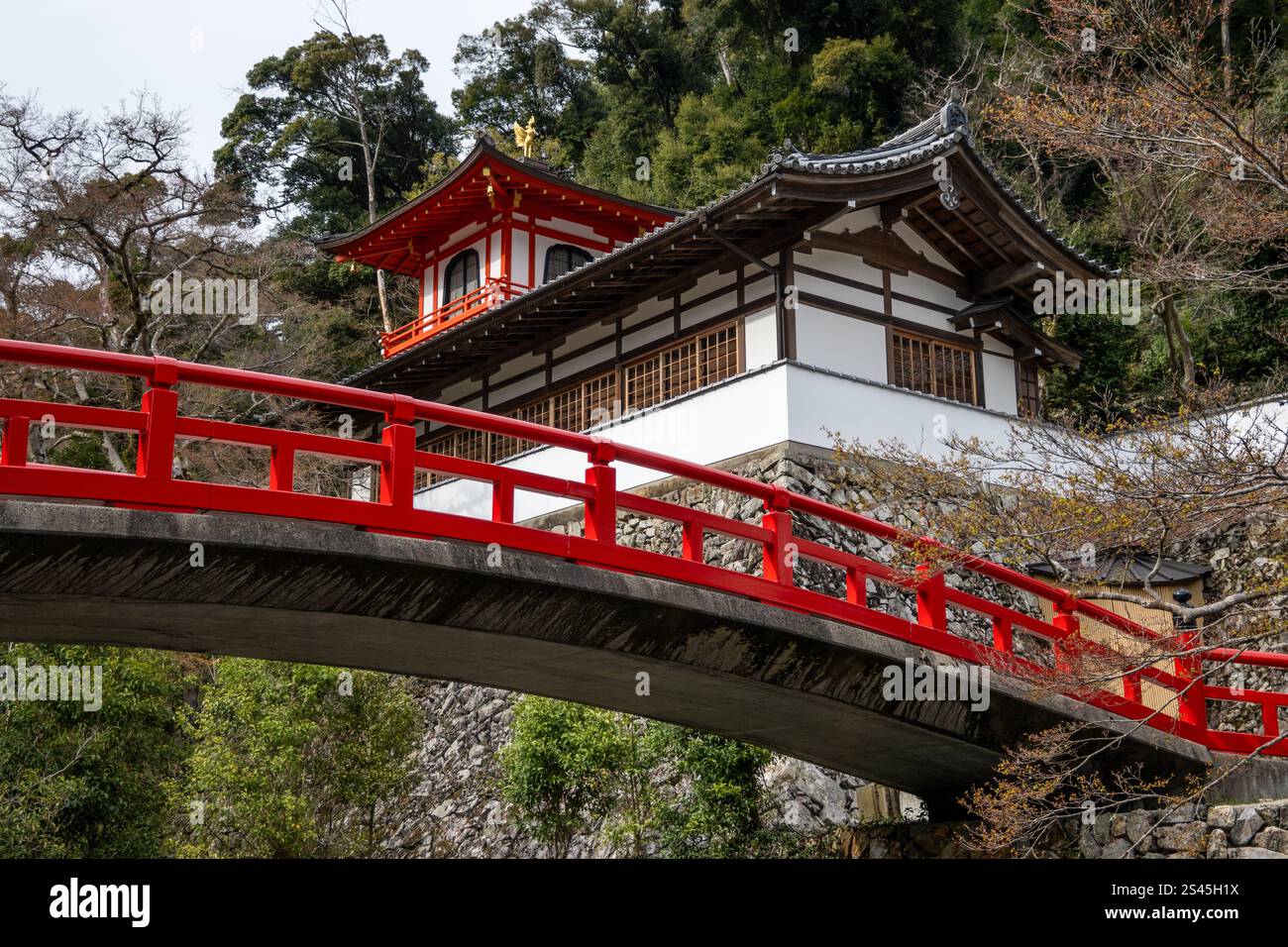 Serene Japanese Temple, Red Bridge in Minoh National Park, Osaka, Japan ...
