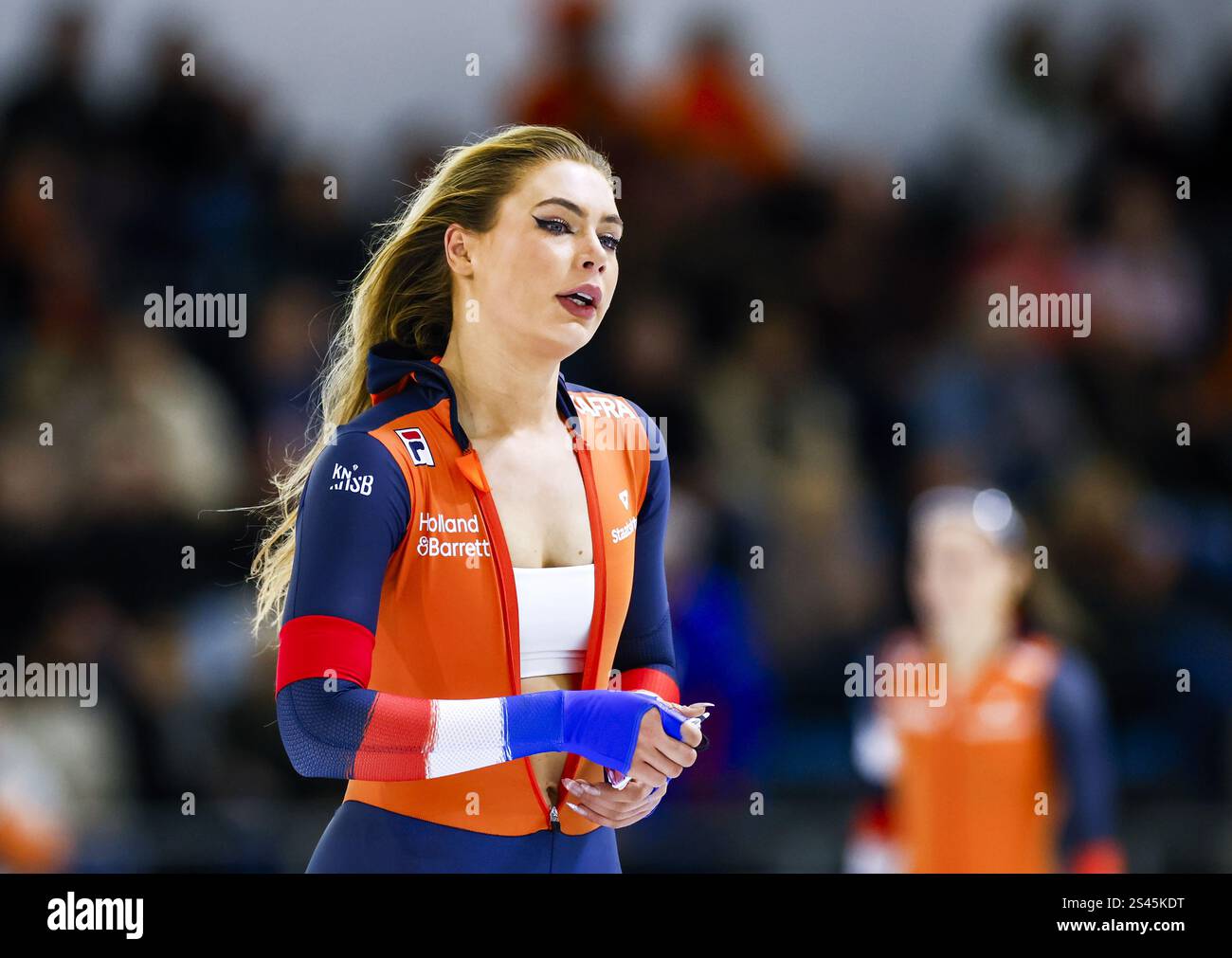 HEERENVEEN - Jutta Leerdam (Netherlands) after finishing the women's ...