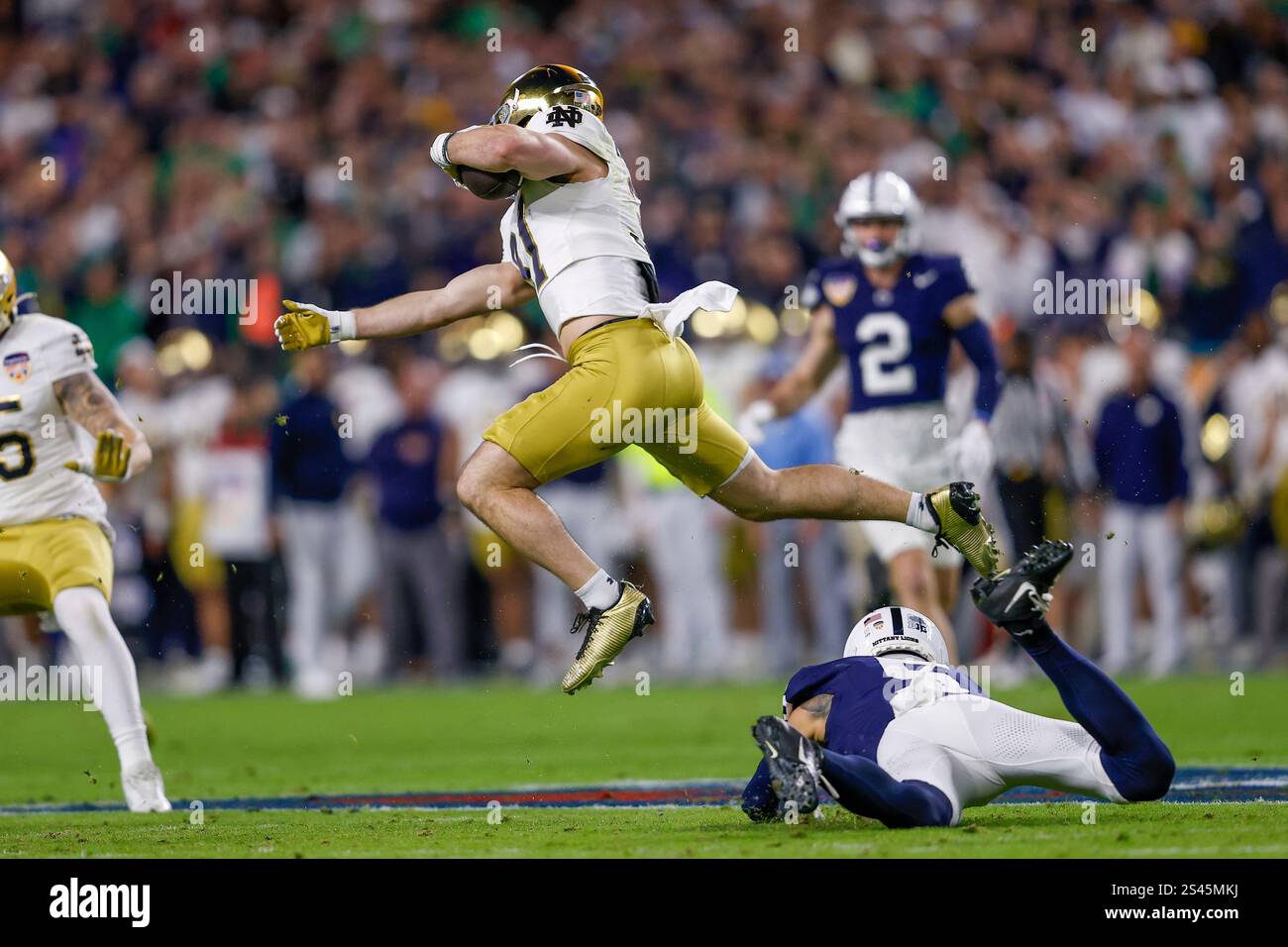 MIAMI GARDENS, FL - JANUARY 09: Cornerback Max Hurleman #37 of the ...
