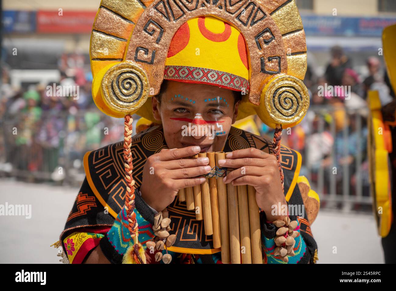 Murgas, individual costumes and majestic floats come together to ...