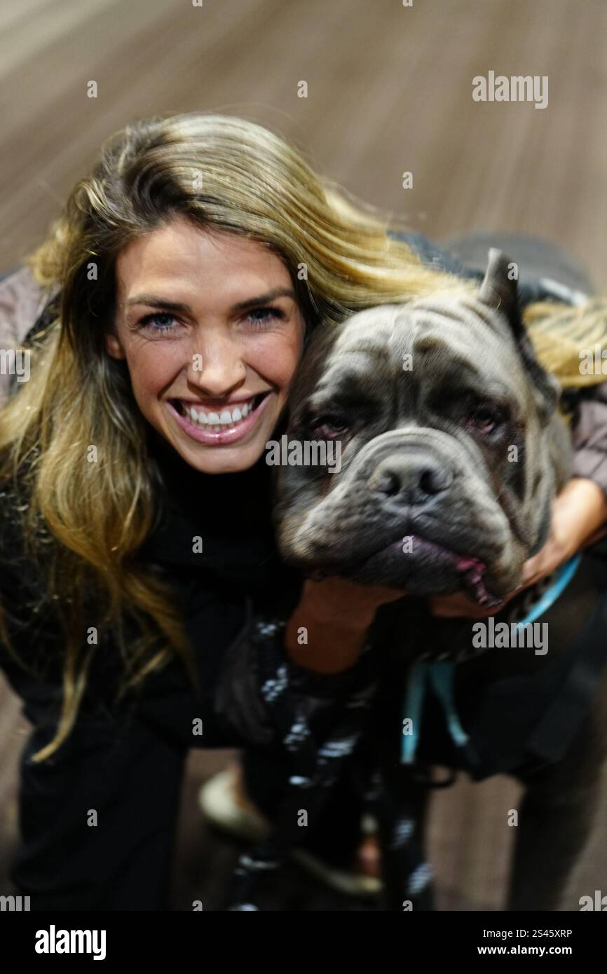 Mackenzei dern and her dog mack hi-res stock photography and images - Alamy