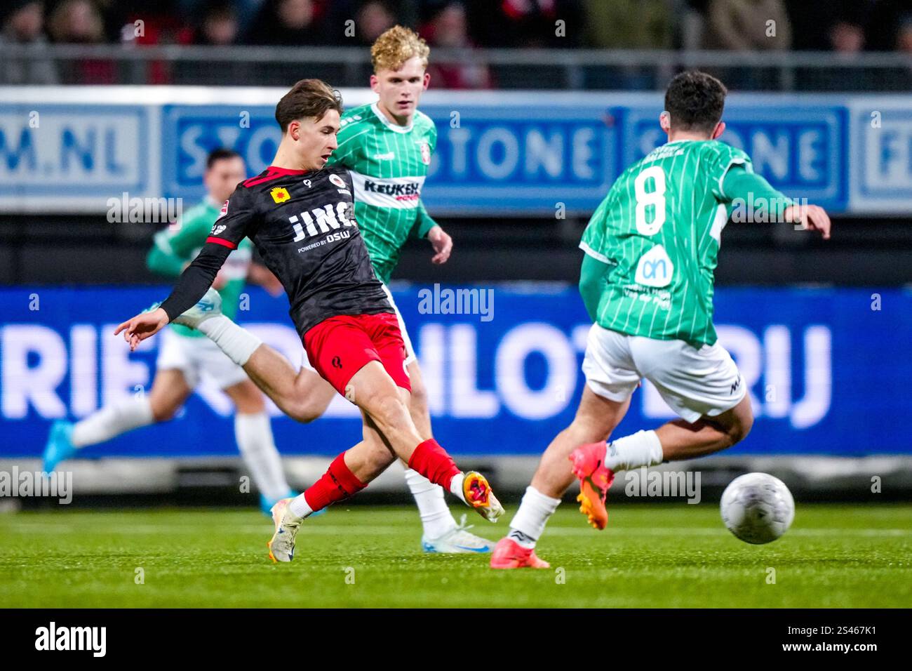 Rotterdam, Netherlands. 10th Jan, 2025. ROTTERDAM, 10-01-2025, Van ...