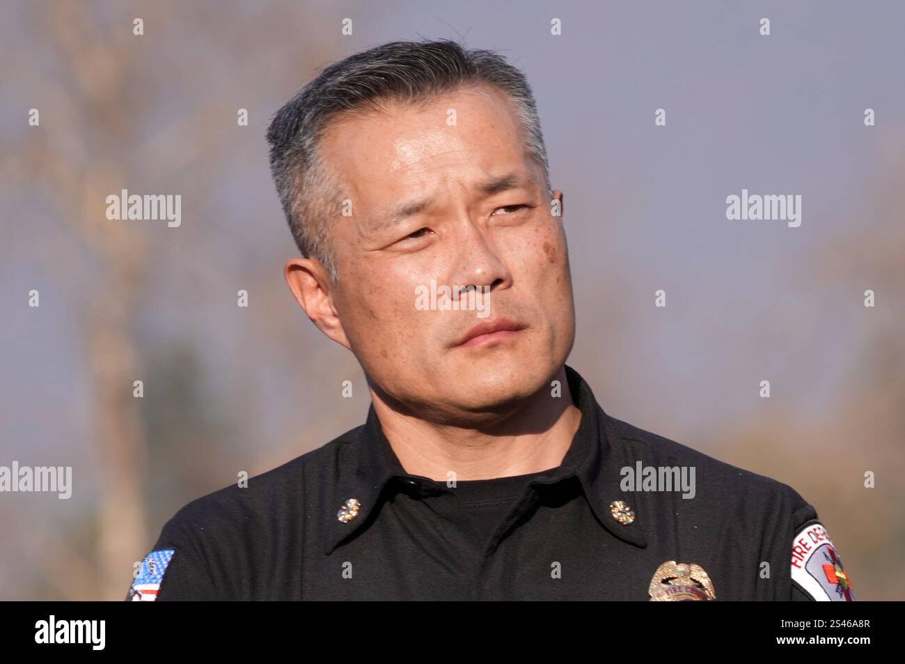 Pasadena, United States. 09th Jan, 2025. Arcadia Fire Dept. chief Chen ...