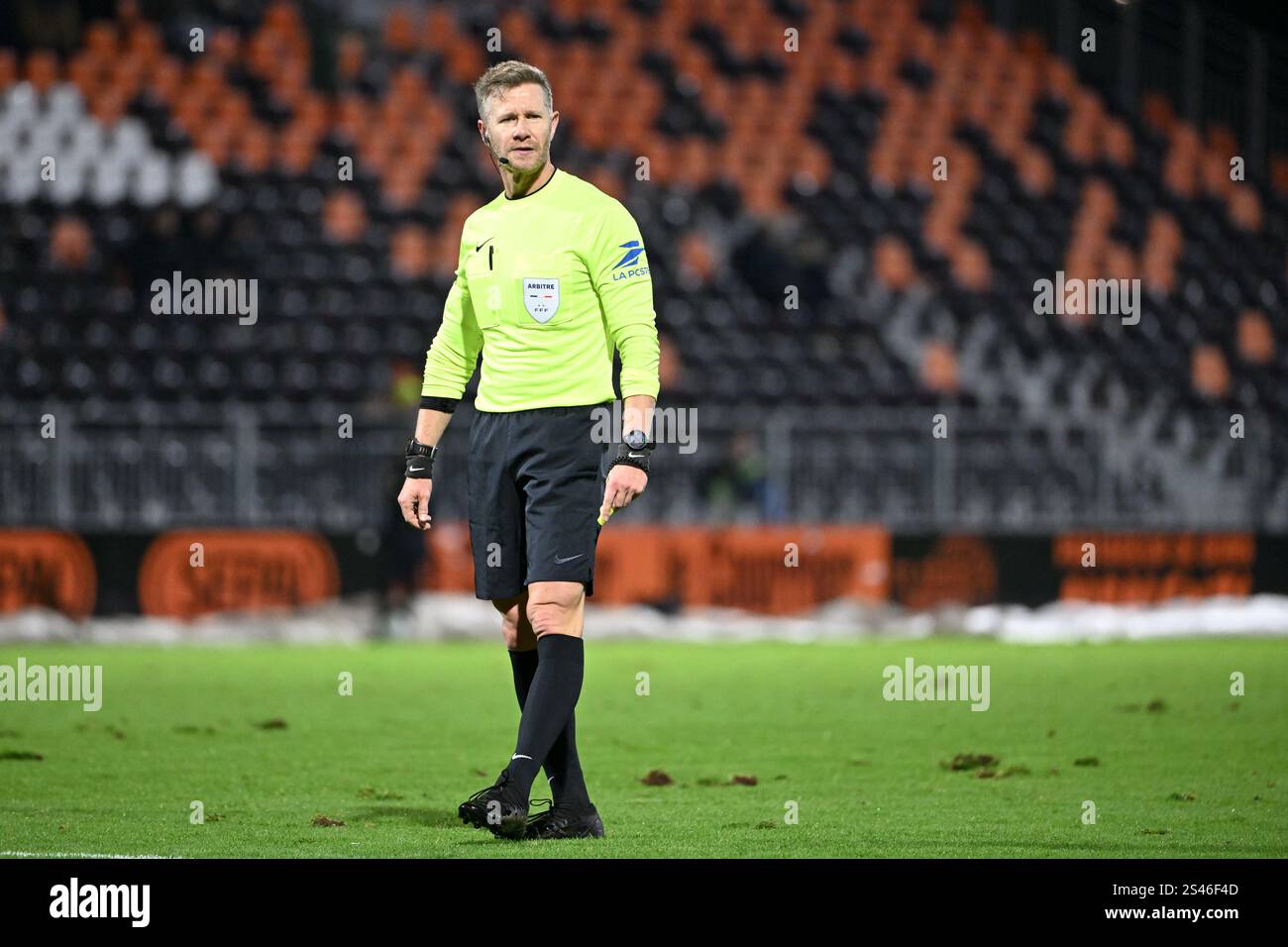 Mickael LELEU (ARBITRE) during the Ligue 2 BKT match between Laval and ...