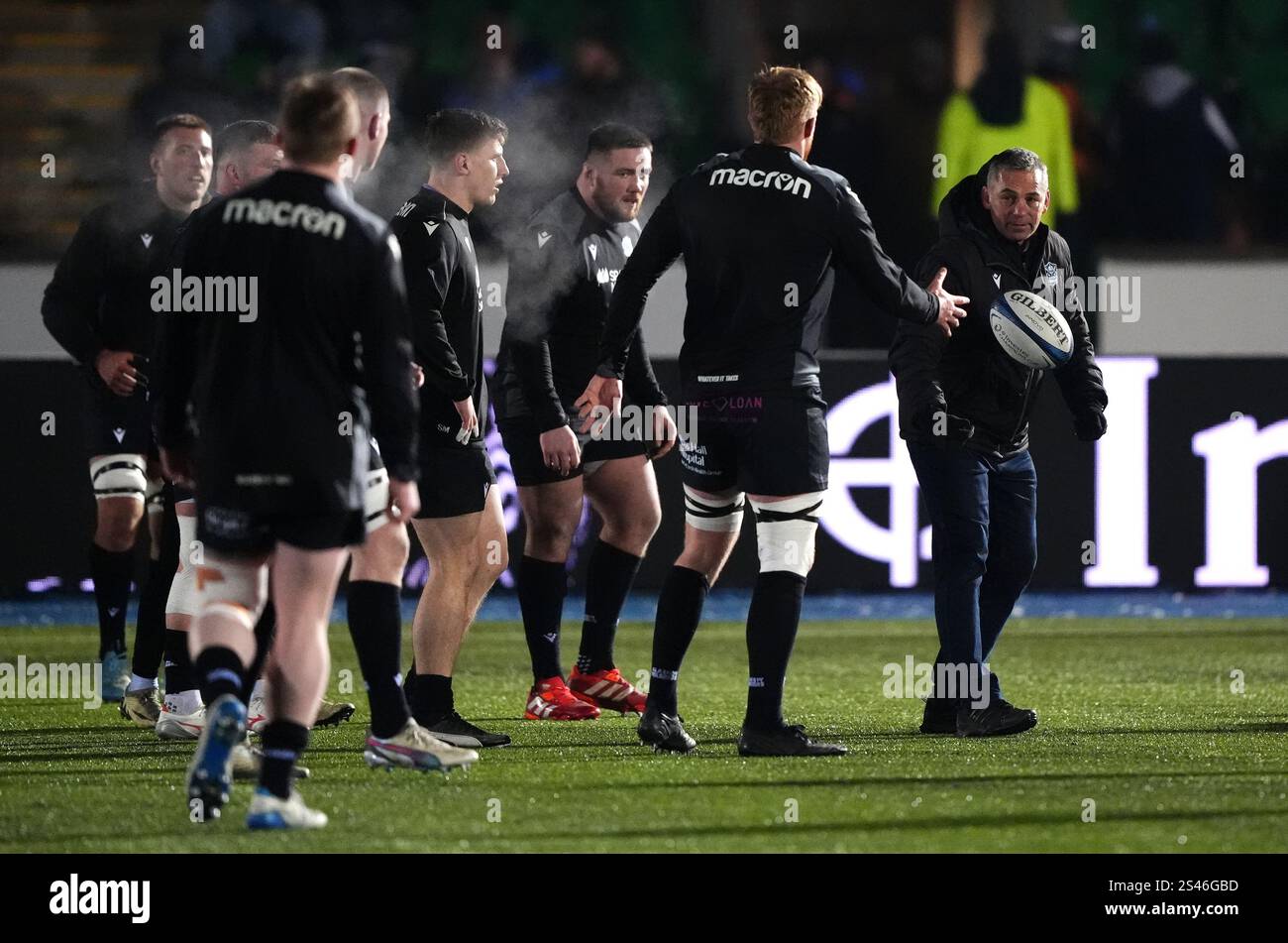 Glasgow Warriors head coach Franco Smith (right) ahead of the Investec ...