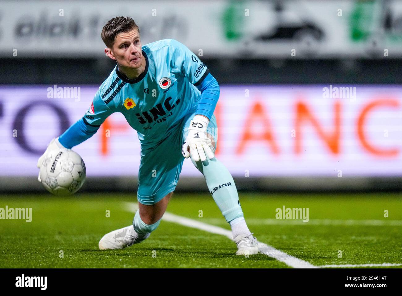 Rotterdam, Netherlands. 10th Jan, 2025. ROTTERDAM, 10-01-2025, Van ...