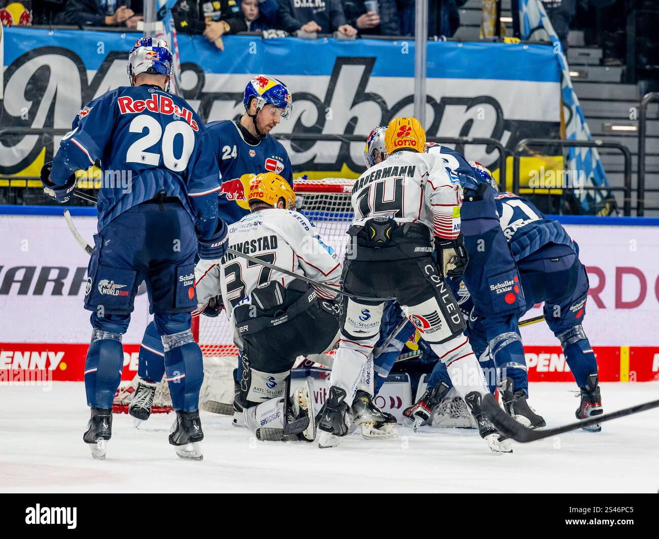 Markus Vikingstad (Fischtown Pinguins Bremerhaven, #37) und Ross Mauermann (Fischtown Pinguins ...