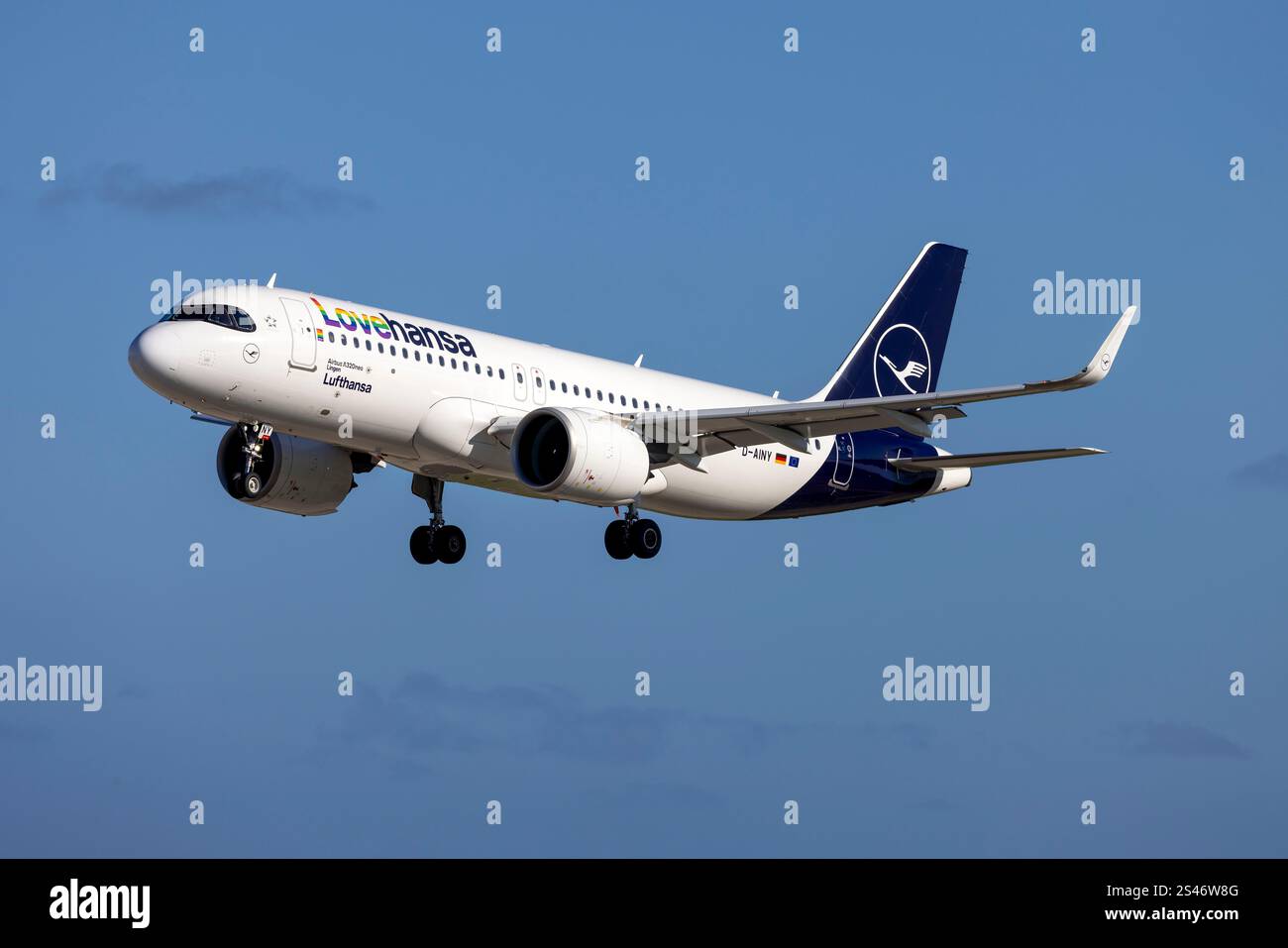 Lufthansa Airbus A320-271N (REG: D-AINY) with the LoveHansa titles ...