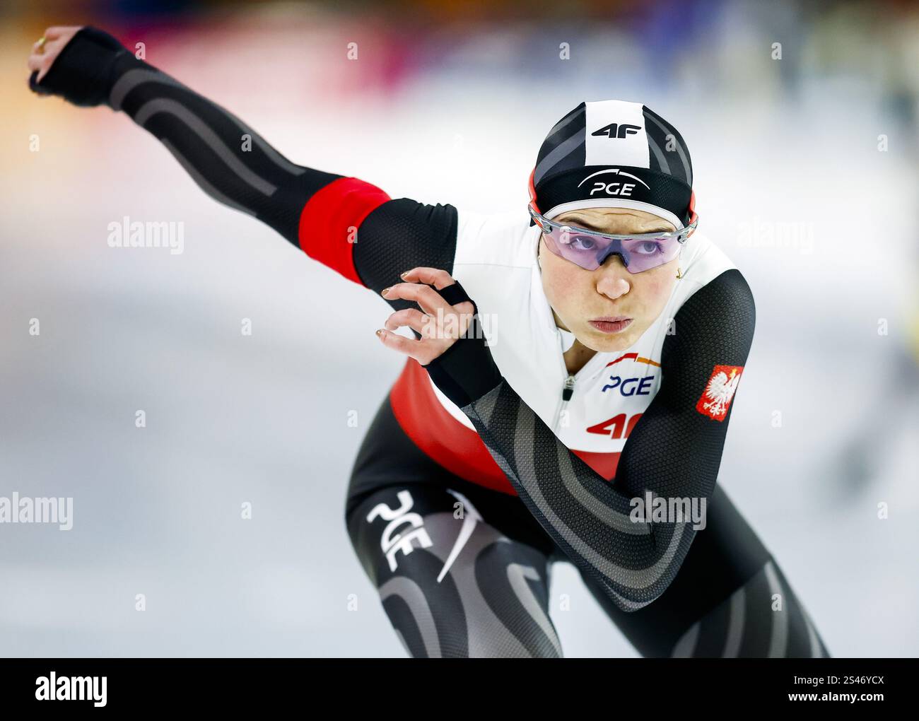 HEERENVEEN - Kaja Ziomek-Nogal (Poland) in action on the women's 1000 ...