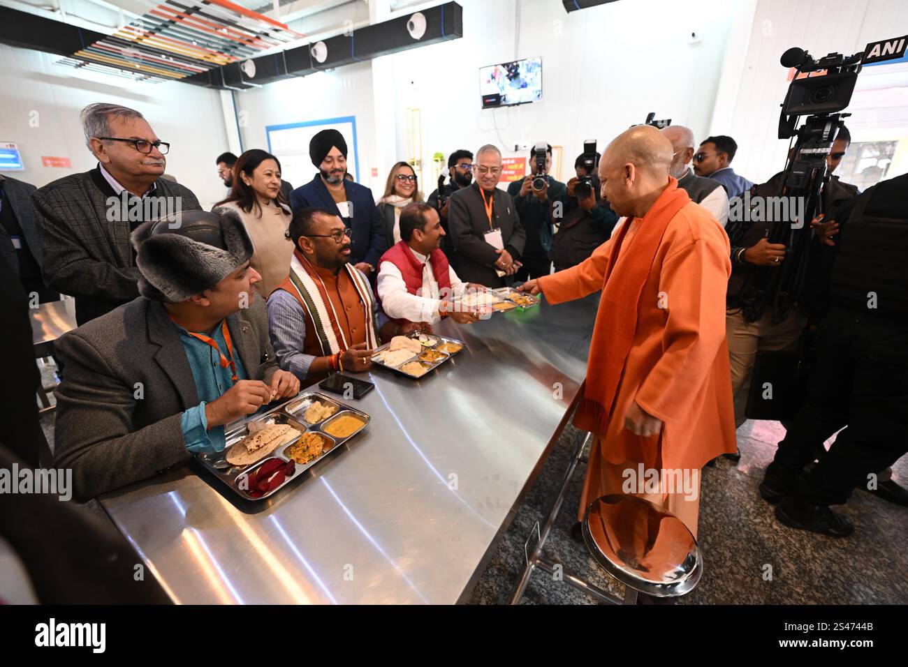 January 10, 2025: Prayagraj: Uttar Pradesh Chief minister Yogi aditya ...