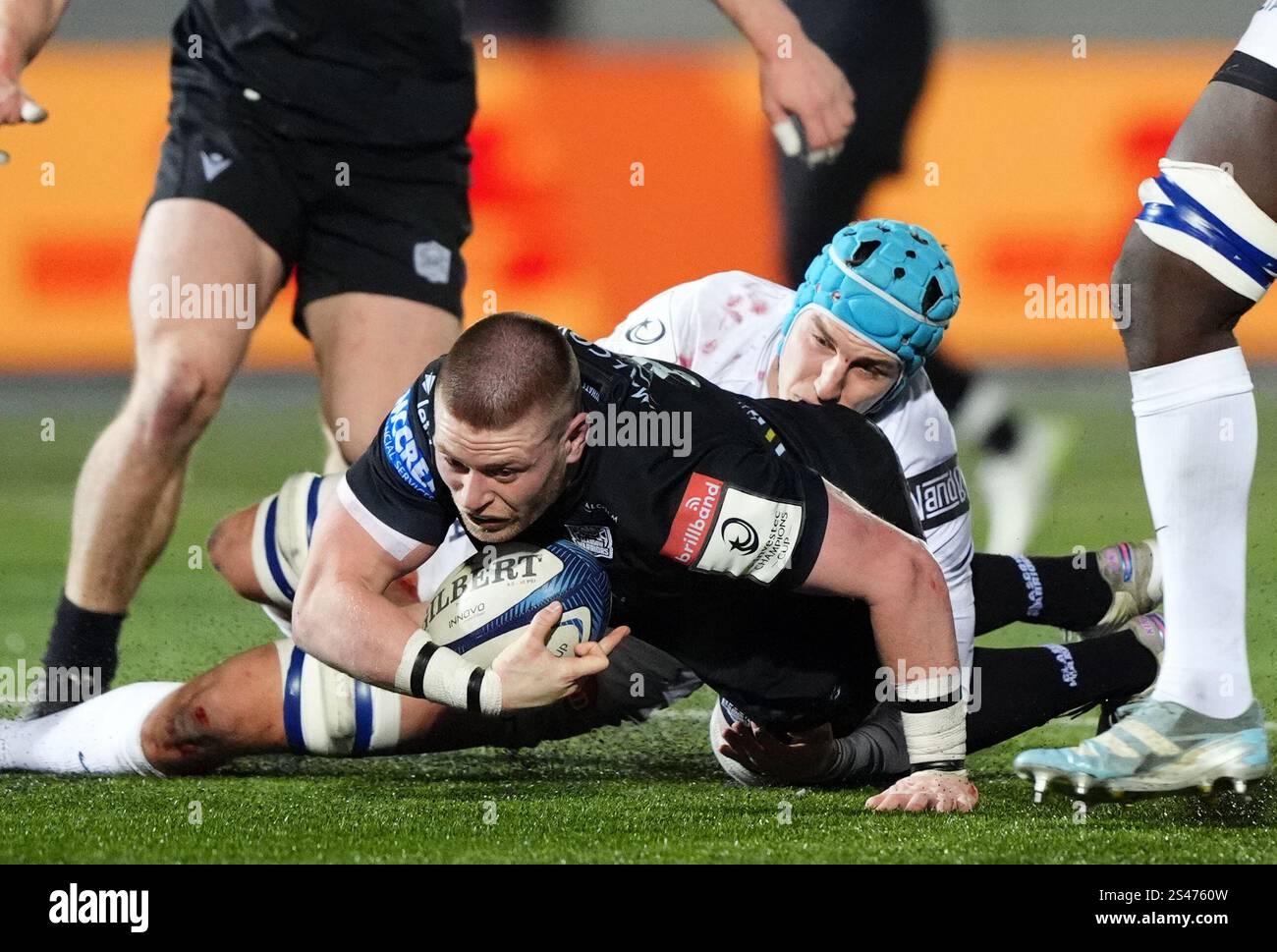 Glasgow Warriors' Jack Mann on the ball during the Investec Champions ...