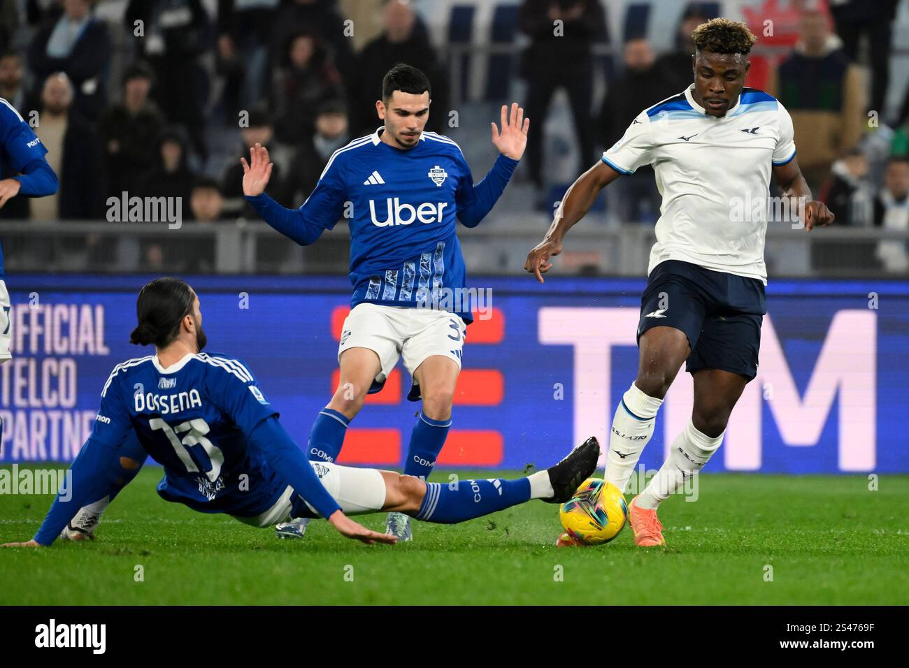 Rome, Italy. 10th Jan, 2025. Alberto Dossena and Lucas Da Cunha of Como, Fisayo Dele-Bashiru of ...
